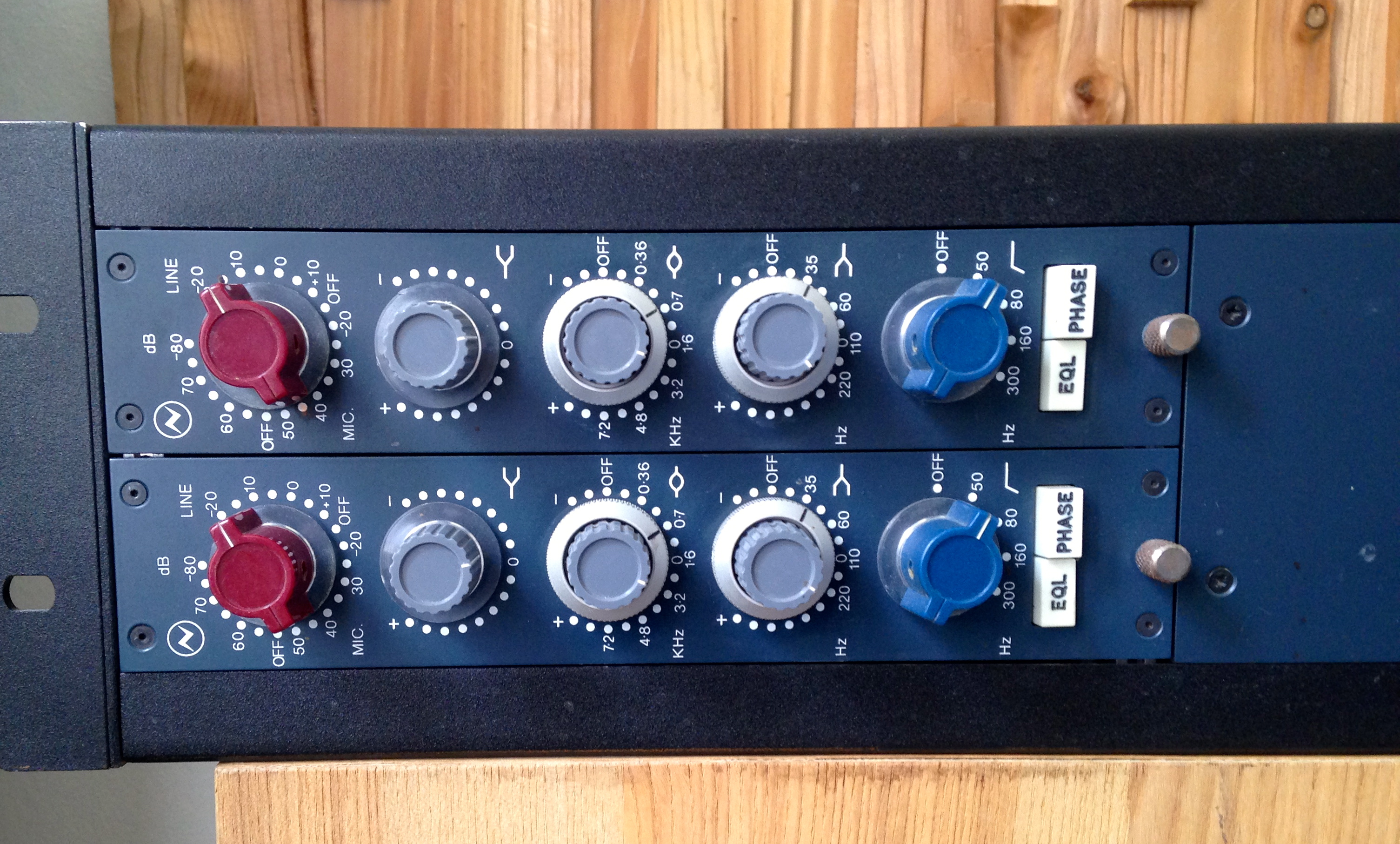 1073 - AMS-Neve 1073 - Audiofanzine
