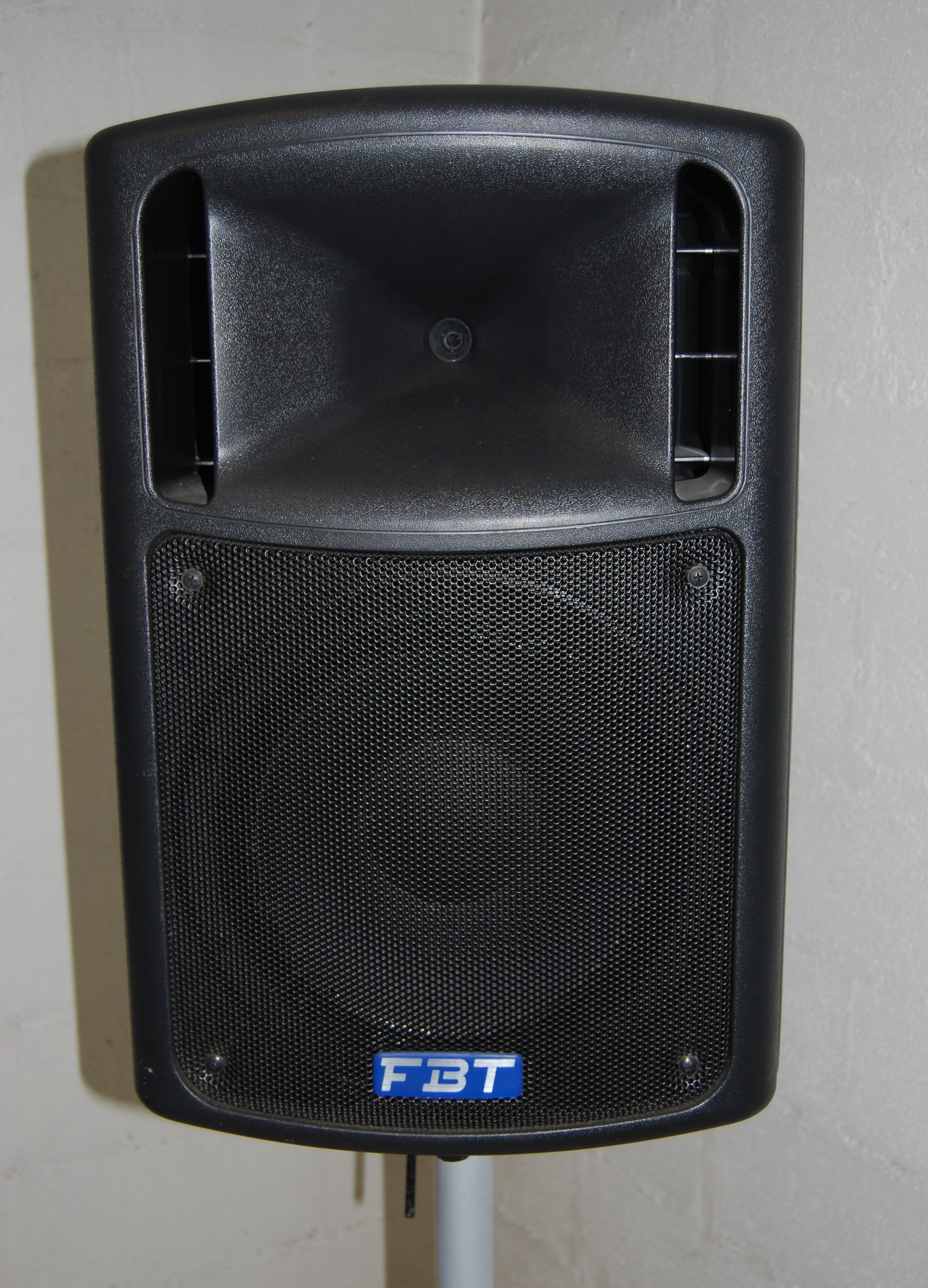 FBT MAXX 4A image (#554039) - Audiofanzine