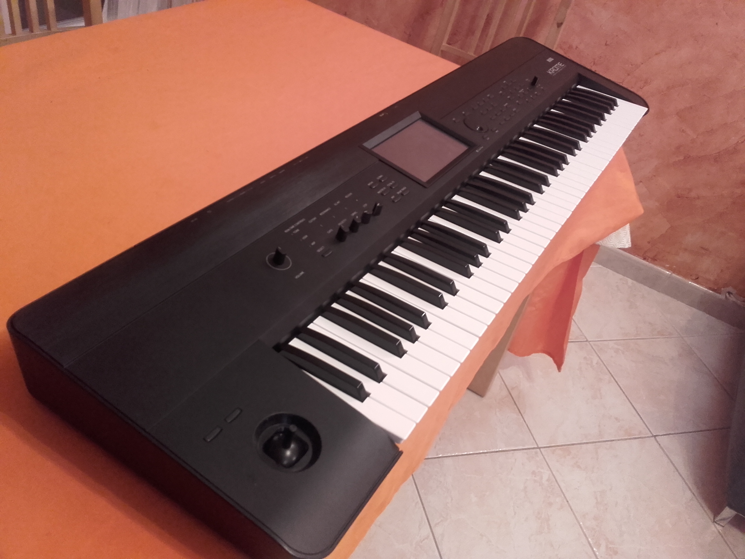 Korg Krome 73 Image 1665167 Audiofanzine korg-krome-73-image-1665167-audiofanzine