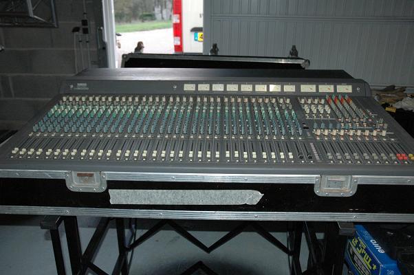 Yamaha M2000 image (#60591) - Audiofanzine