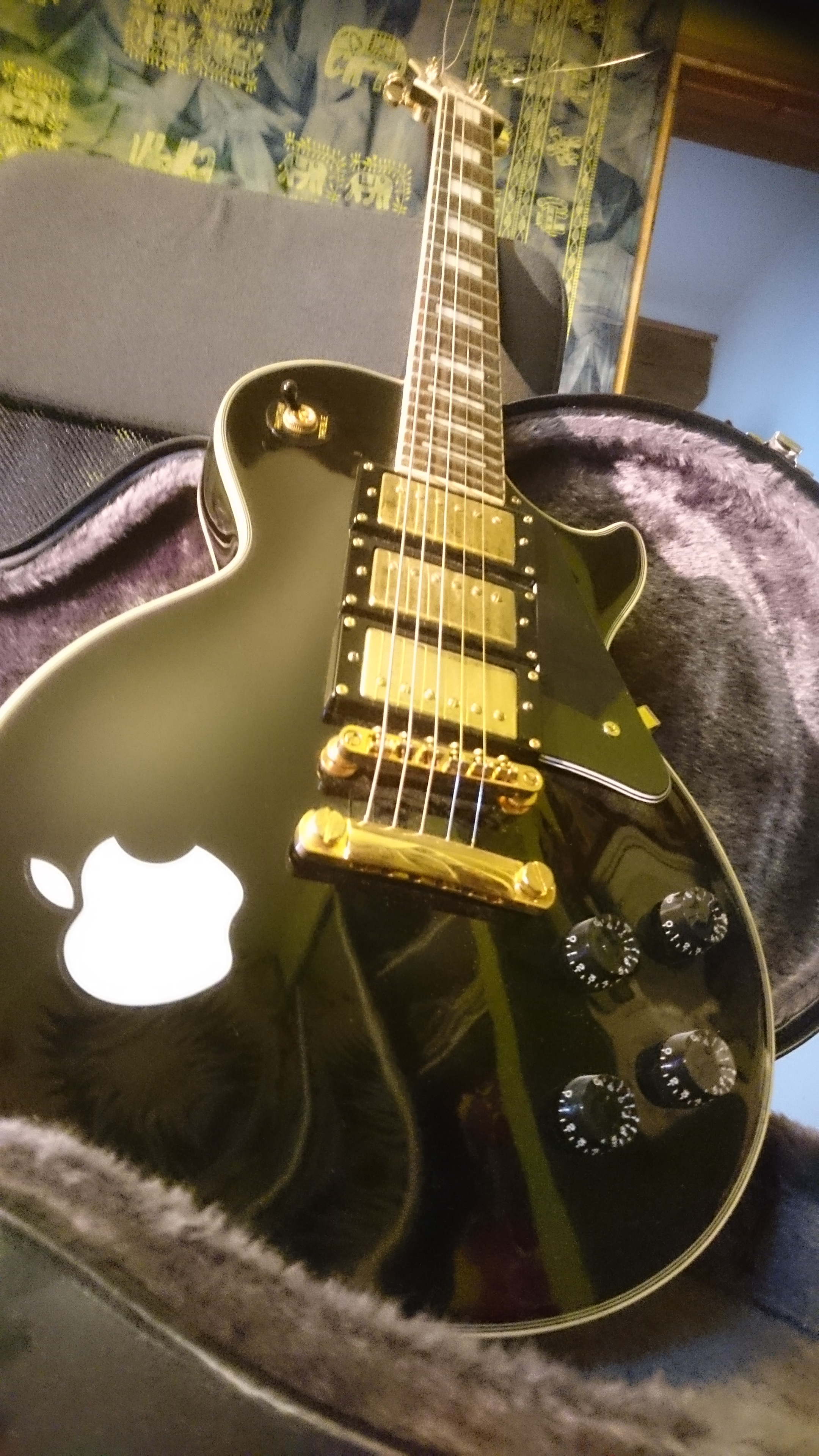 Fender M 80 Schematic