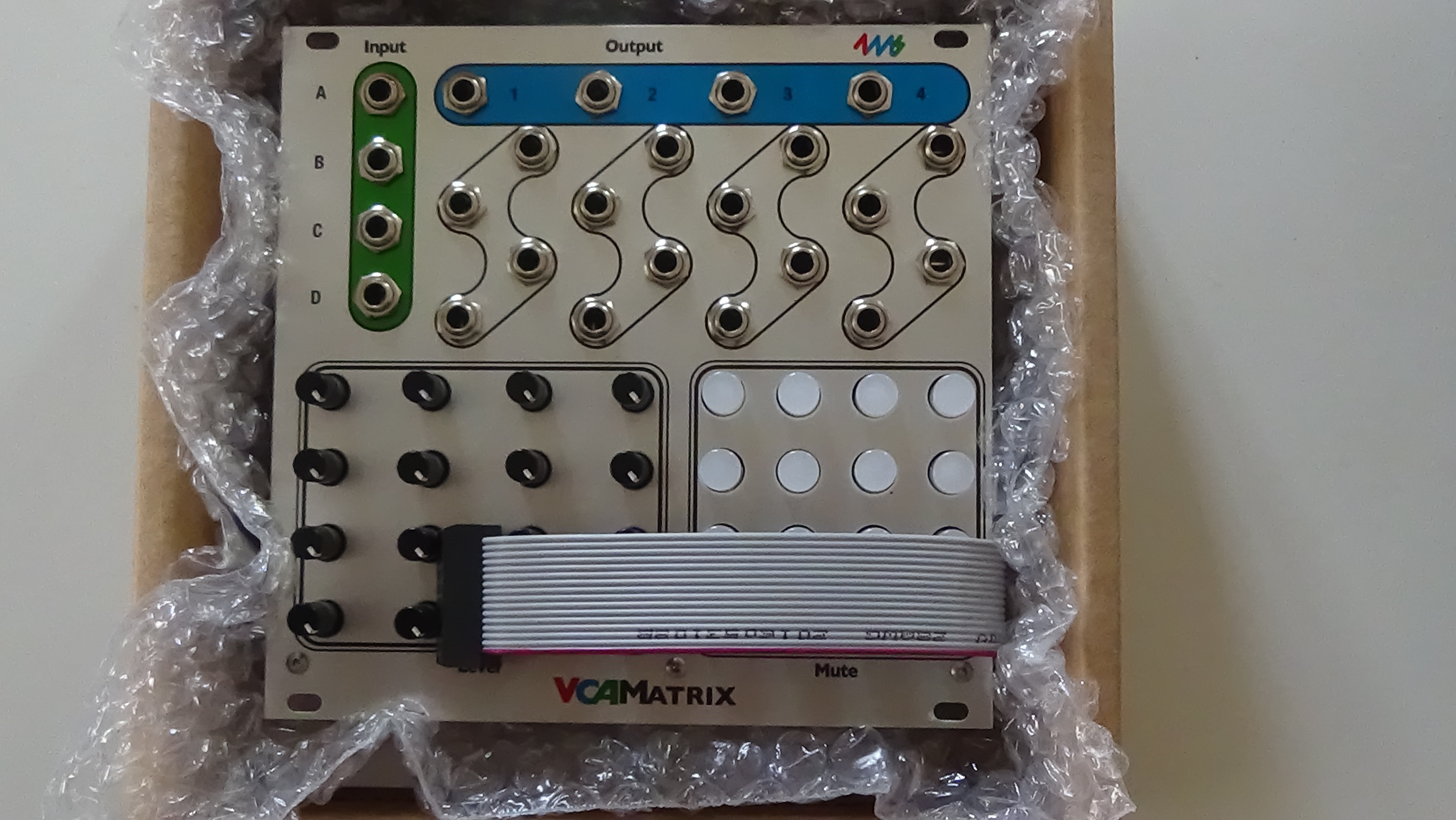 VCA Matrix - 4ms Company VCA Matrix - Audiofanzine