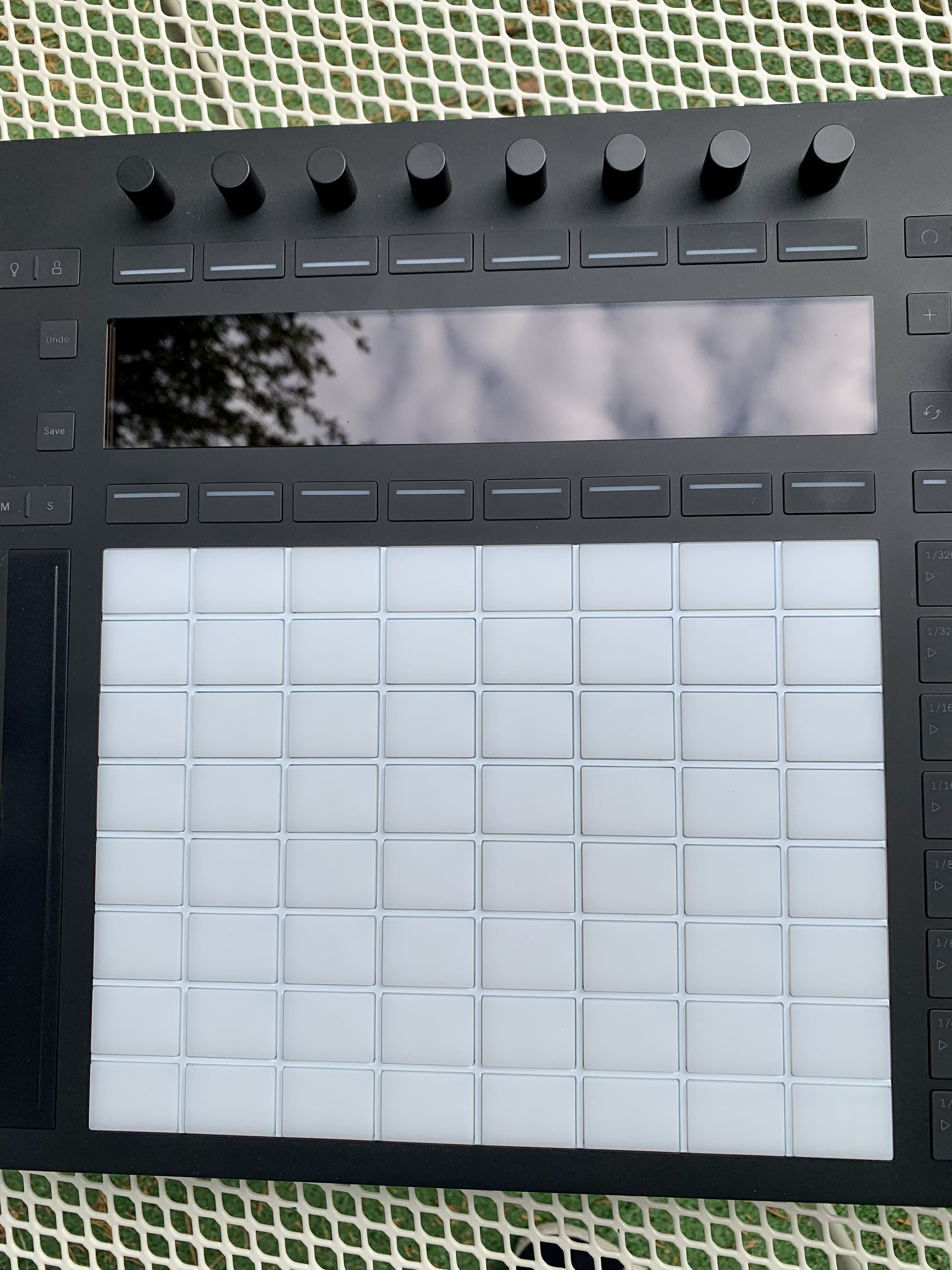 Push 3 - Ableton Push 3 - Audiofanzine