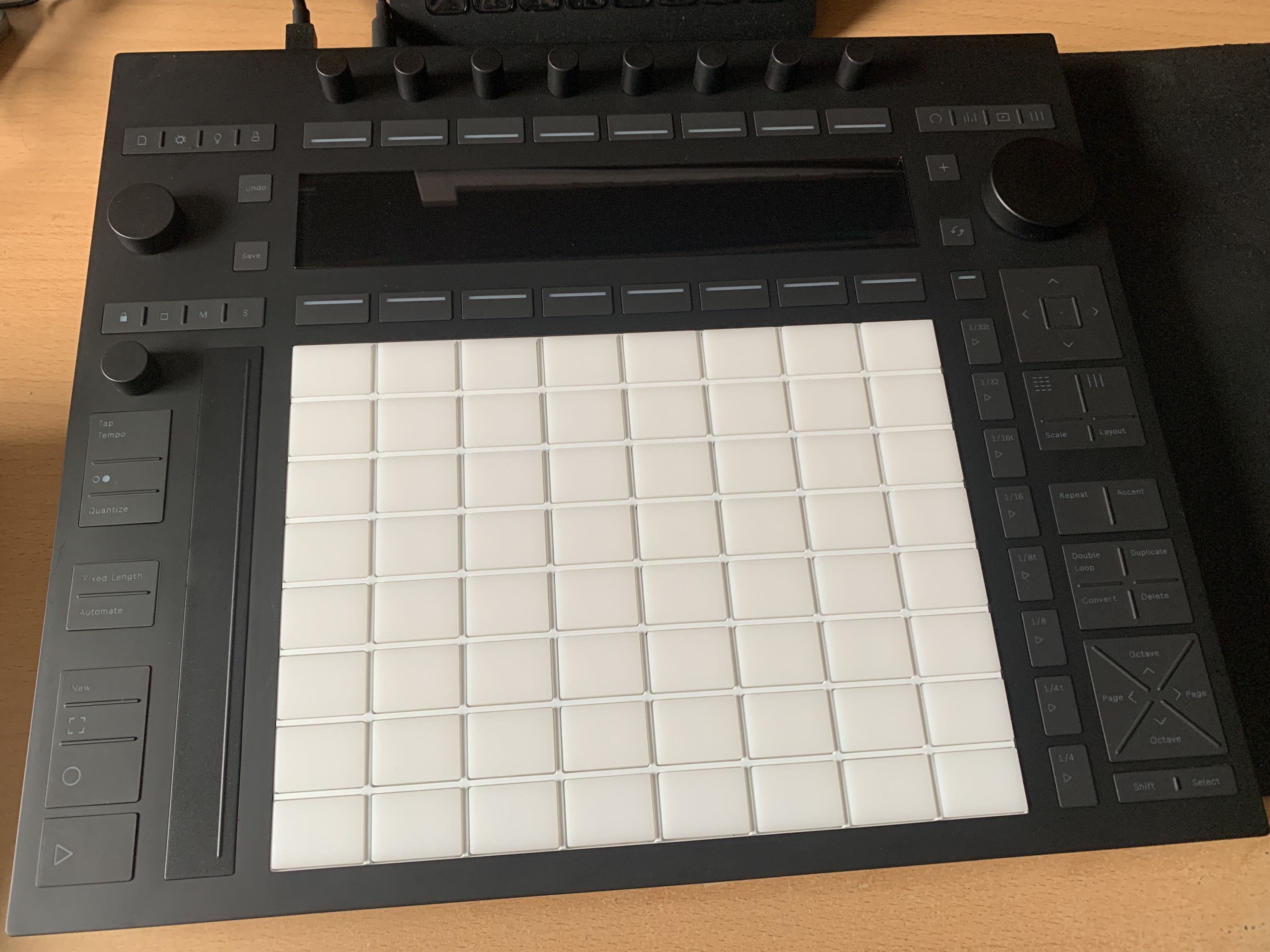 Push 3 - Ableton Push 3 - Audiofanzine