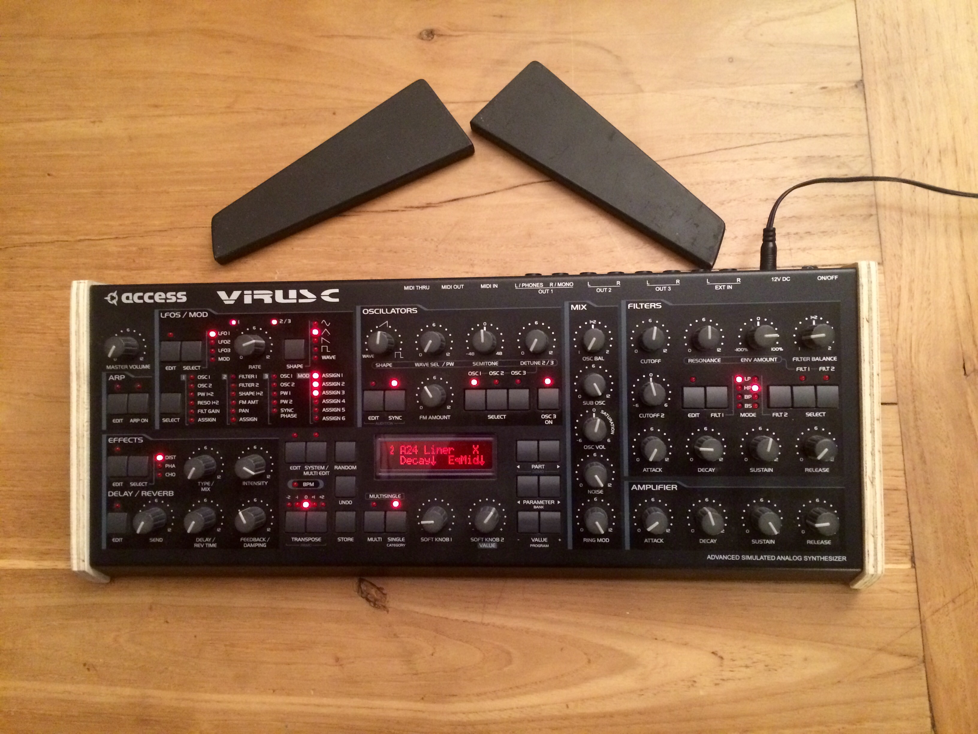 VIRUS C - Access Music Virus C - Audiofanzine