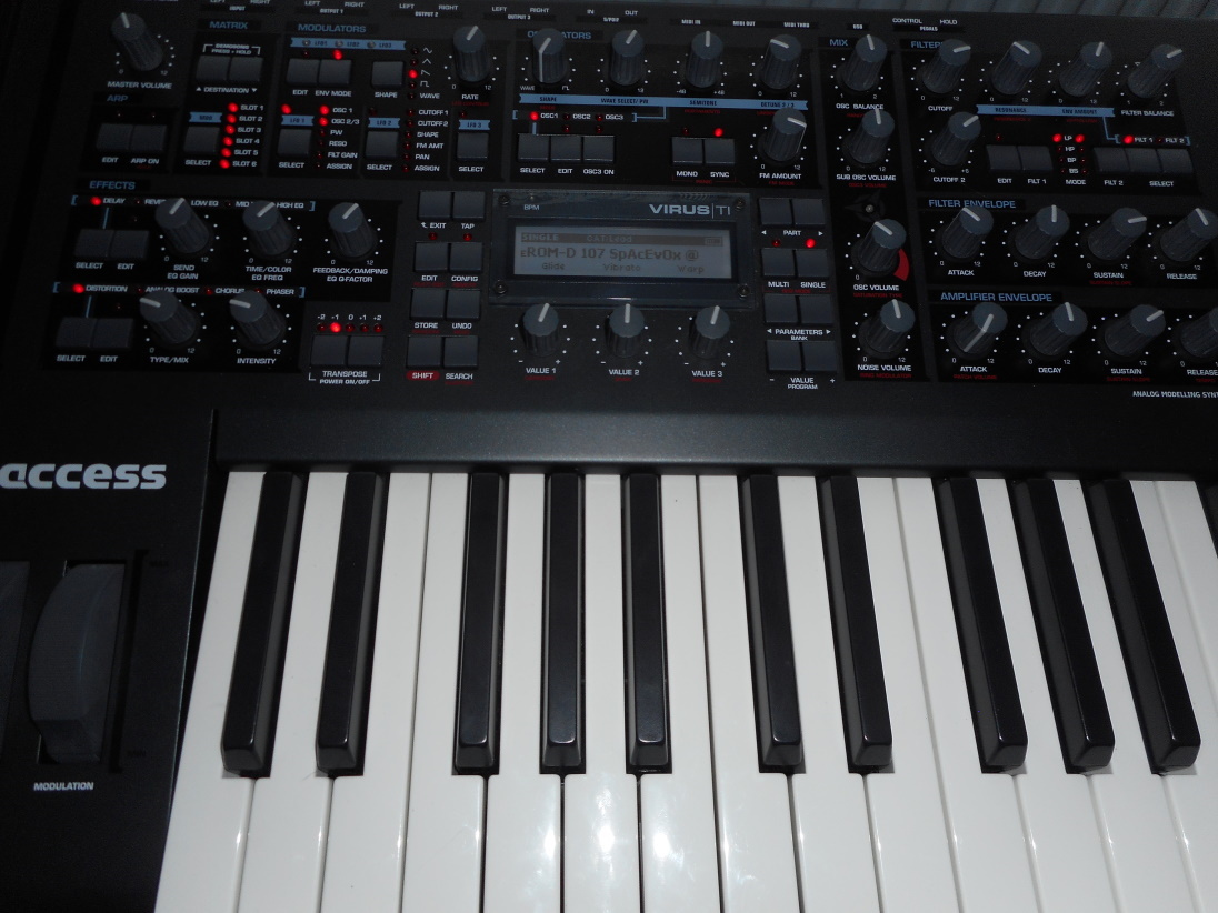 Virus TI Keyboard - Access Music Virus TI Keyboard - Audiofanzine