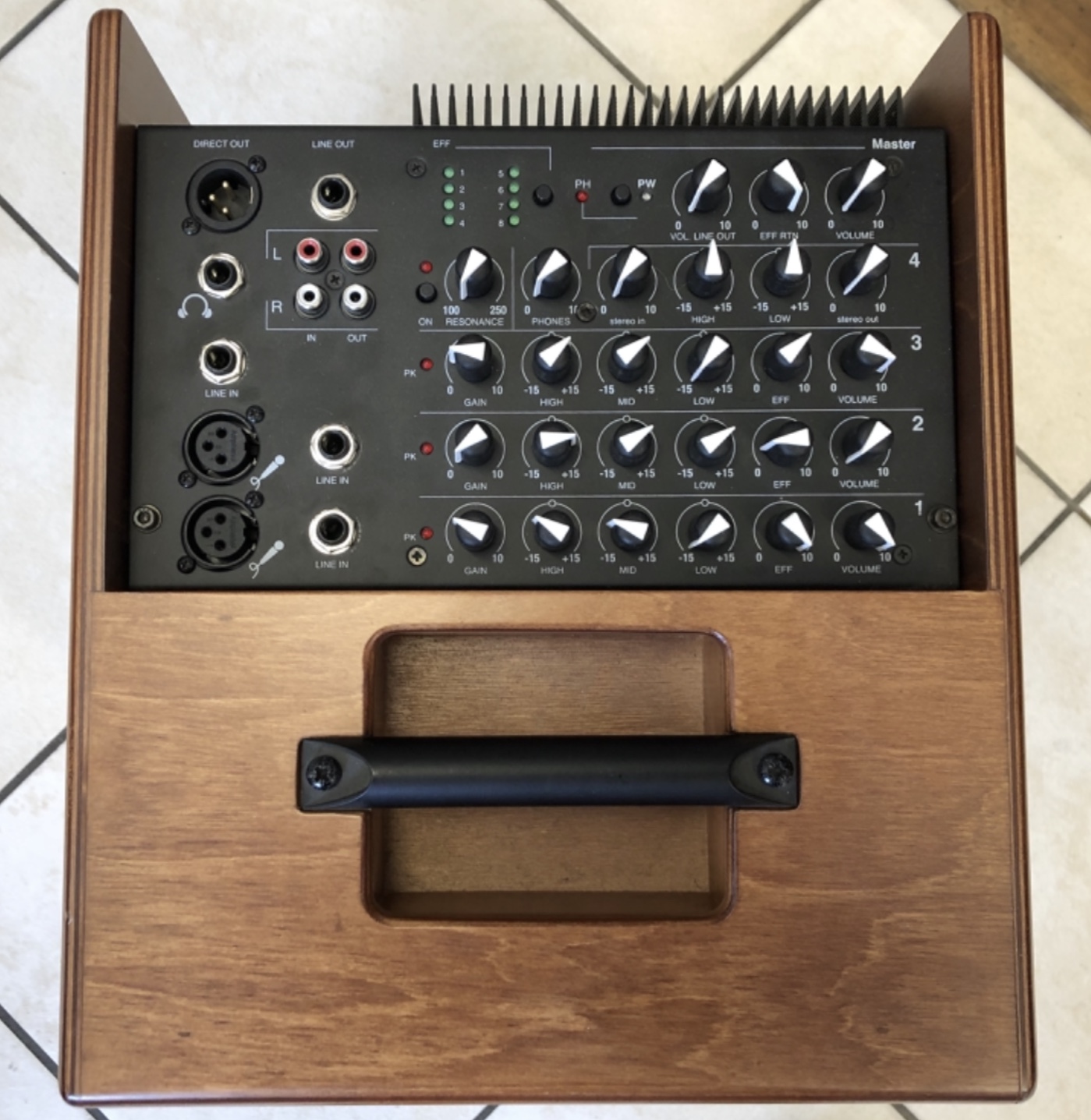 One 8 - Wood - Acus One 8 - Wood - Audiofanzine