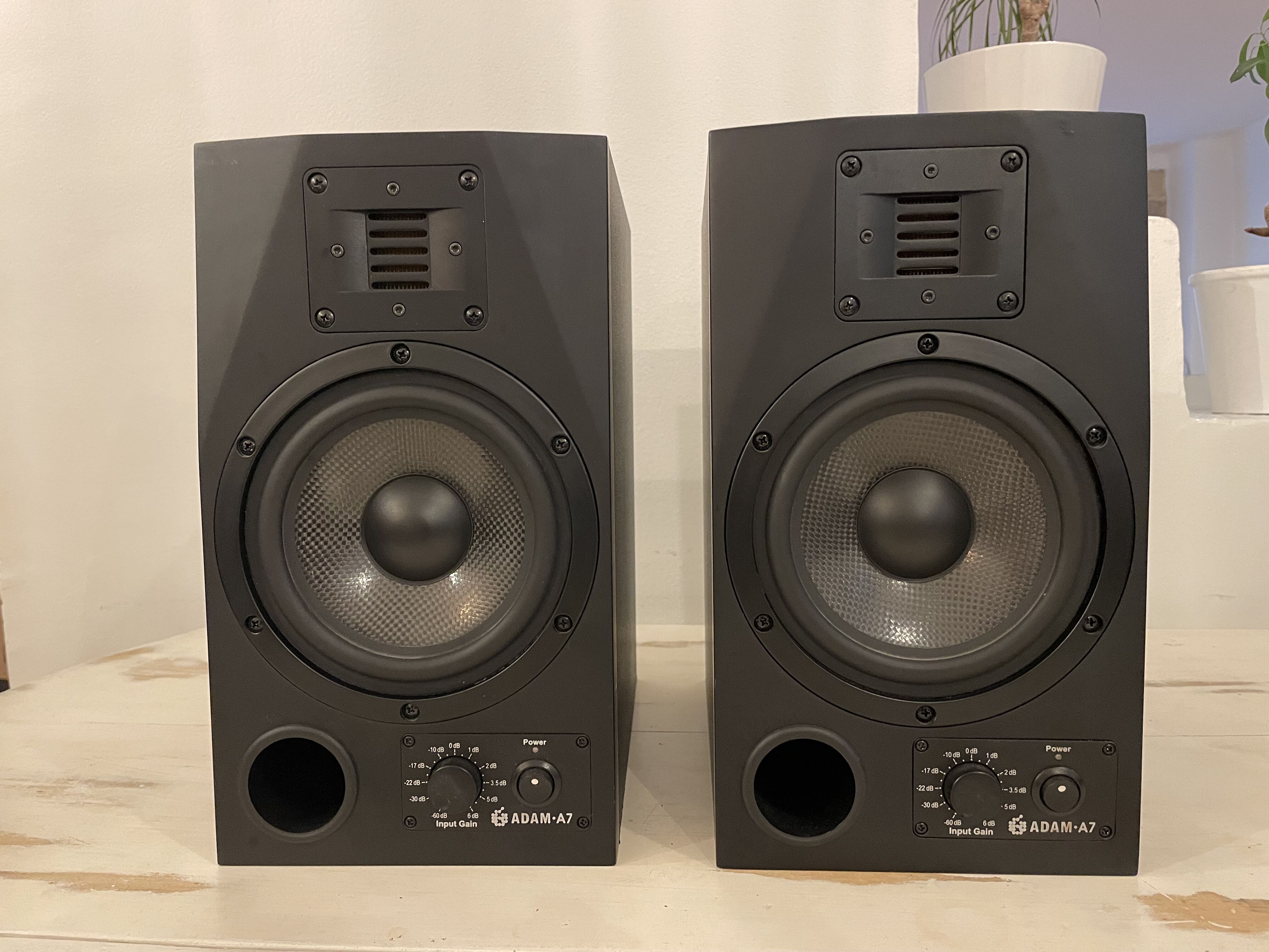 A7 - ADAM Audio A7 - Audiofanzine