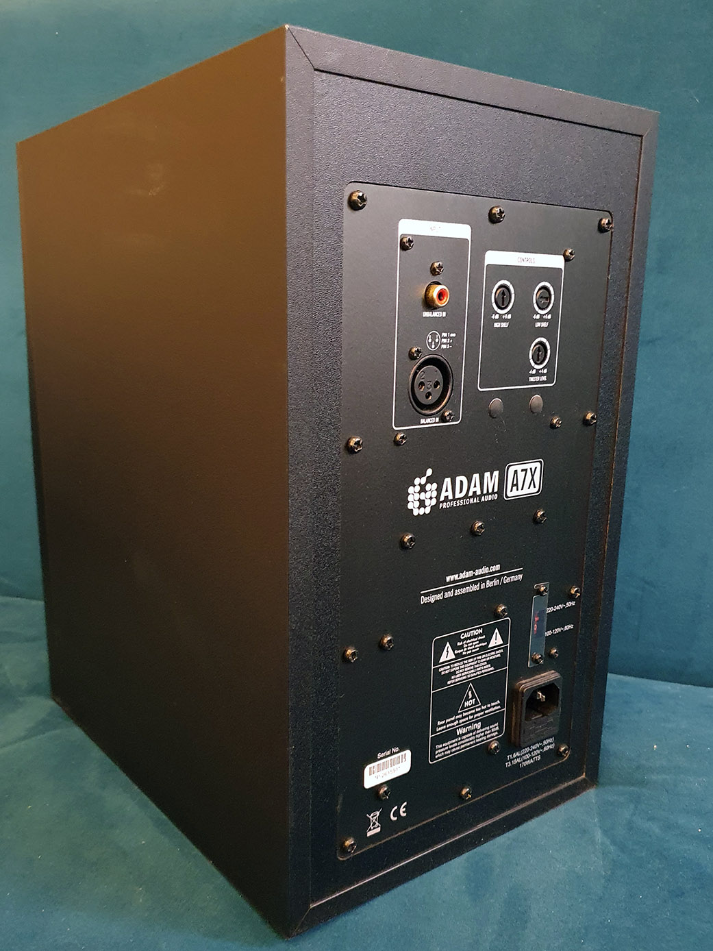 A7X - ADAM Audio A7X - Audiofanzine