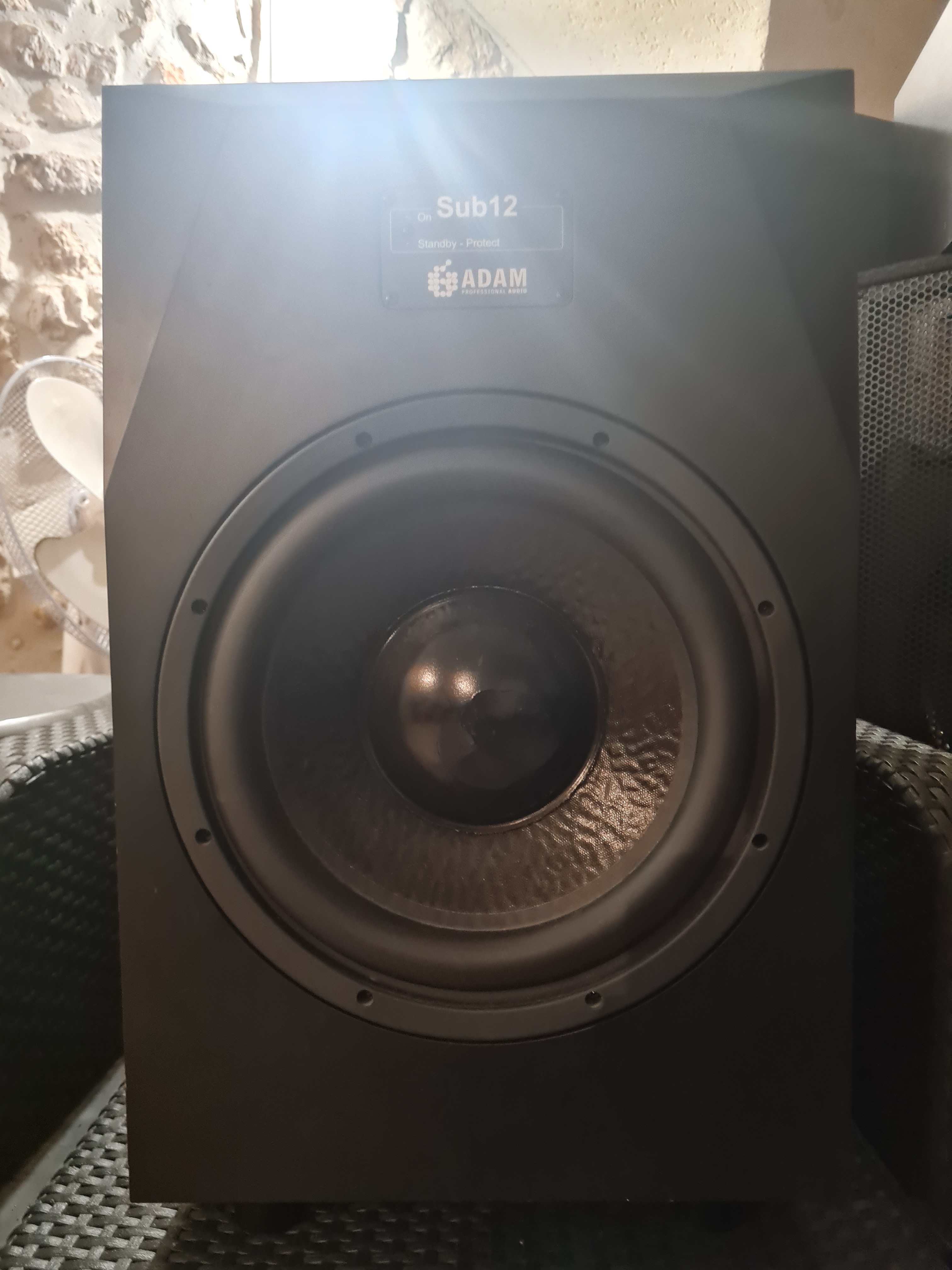 Sub12 - ADAM Audio Sub12 - Audiofanzine