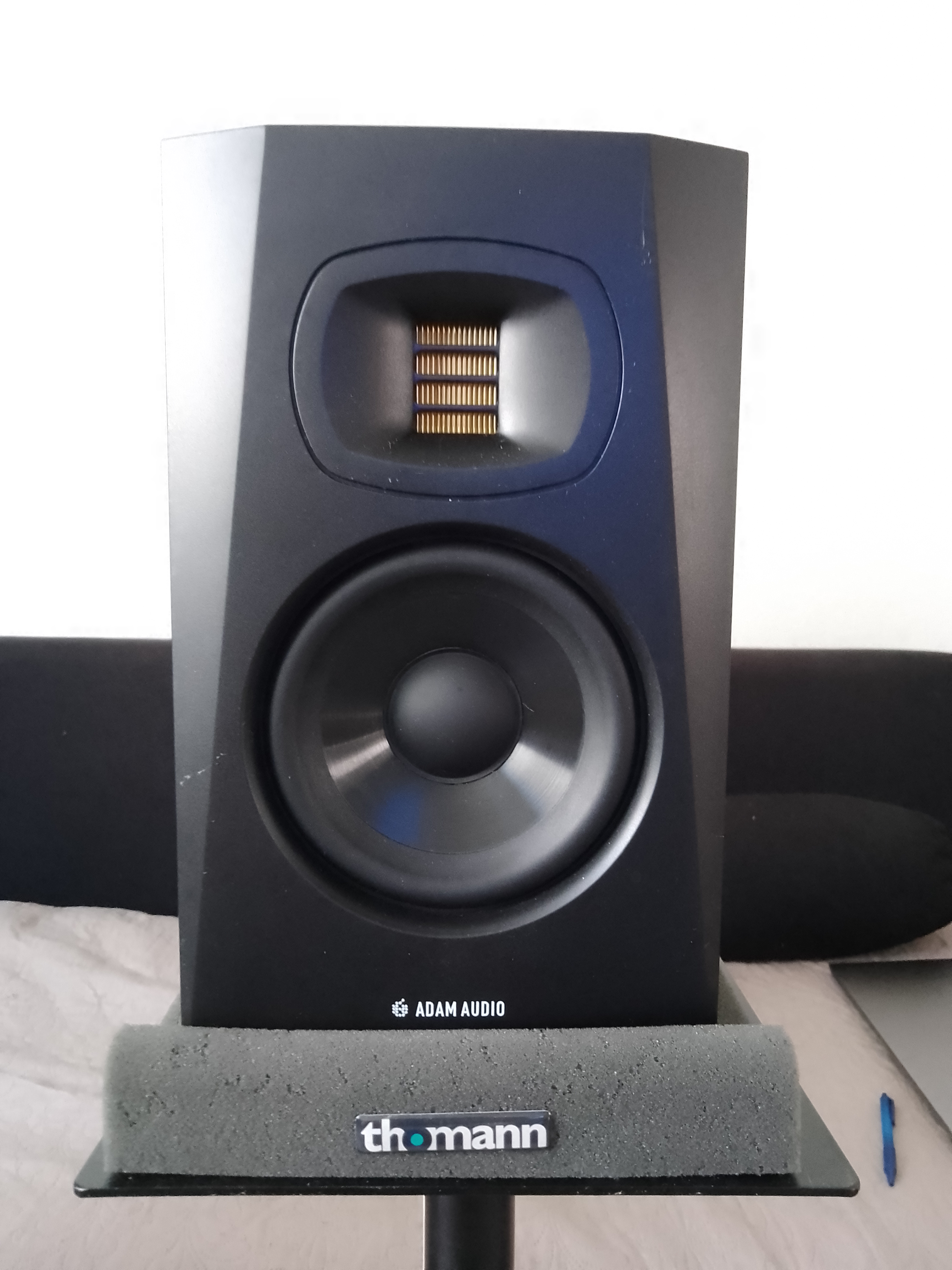 T5V - ADAM Audio T5V - Audiofanzine