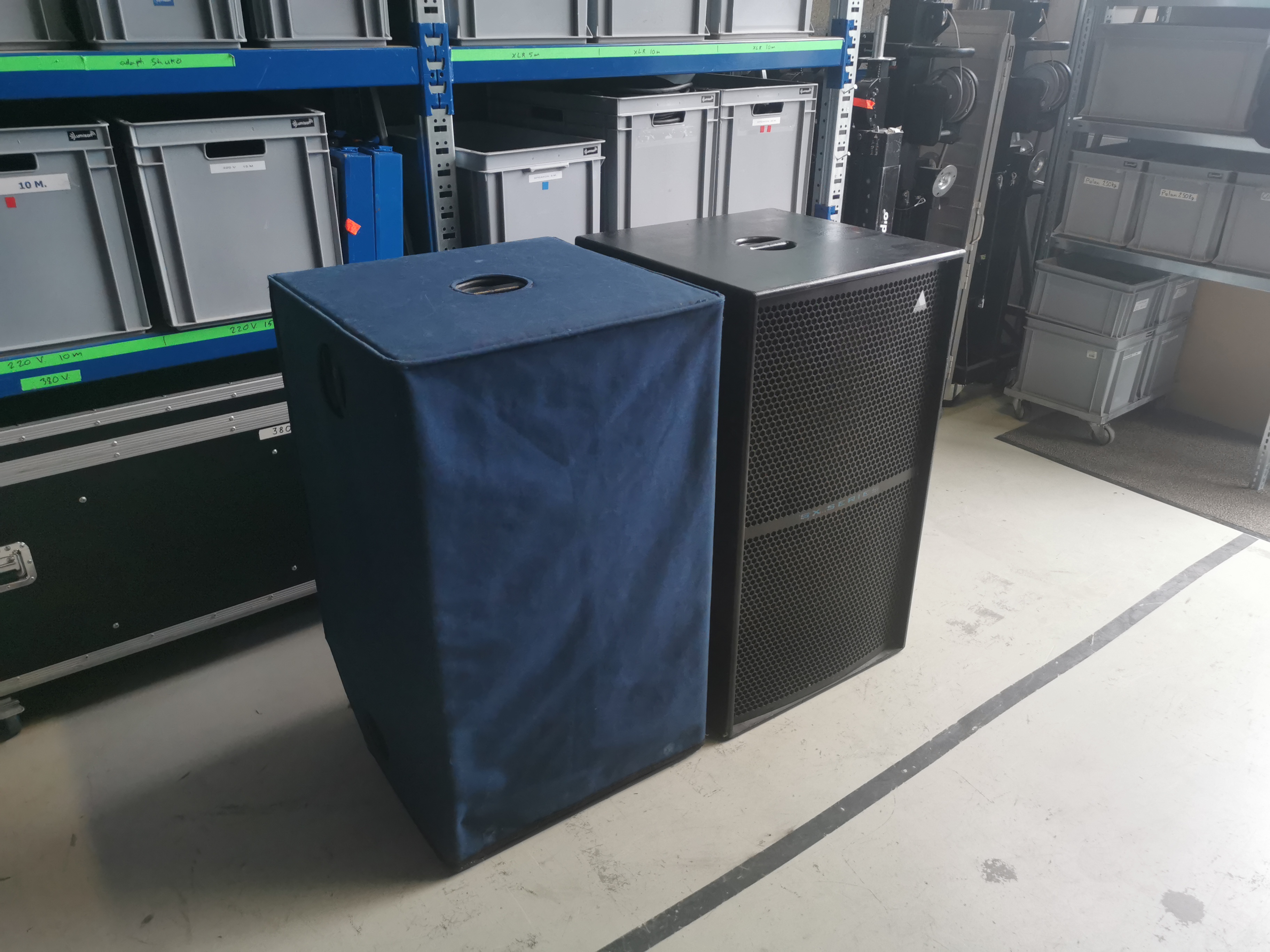 SX sub - Adamson SX sub - Audiofanzine