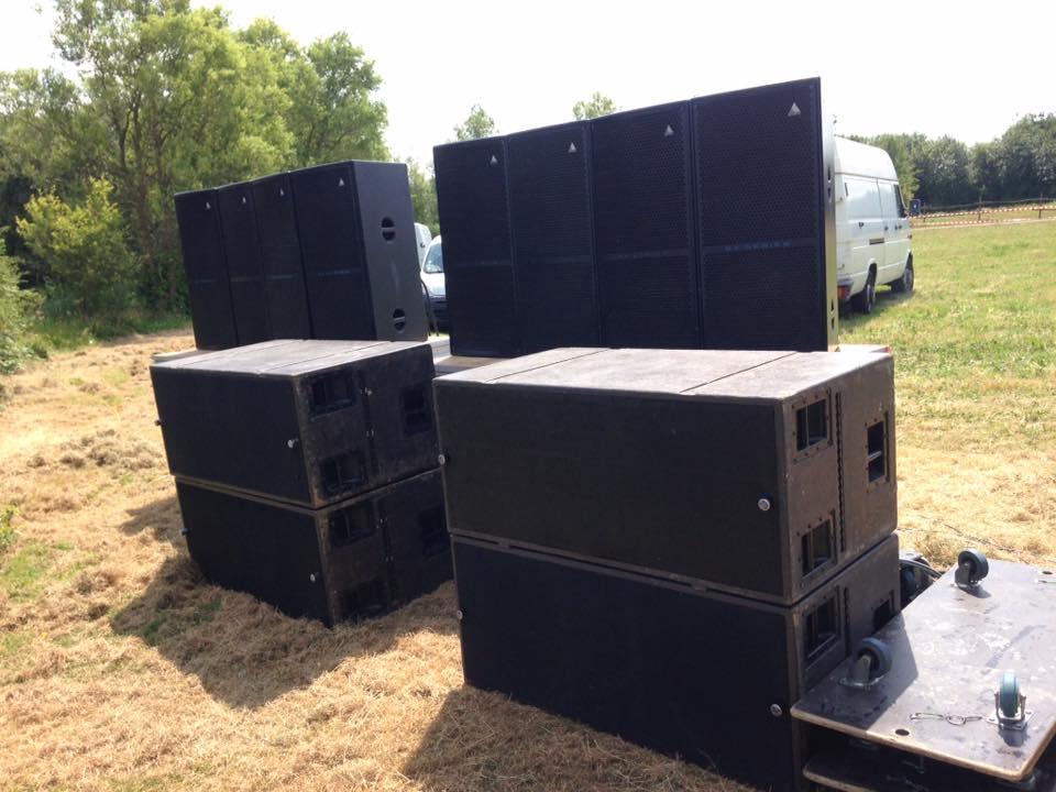 SX18 - Adamson SX18 - Audiofanzine