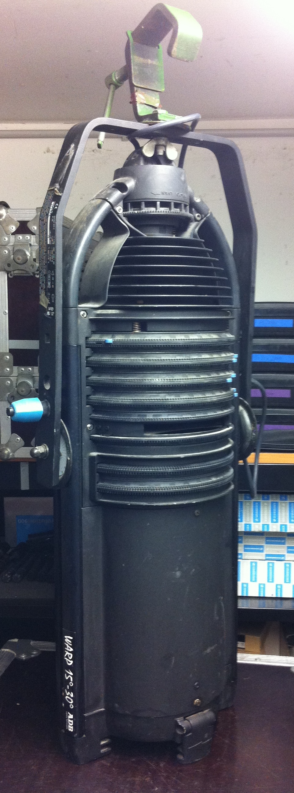 WARP - ADB WARP - Audiofanzine