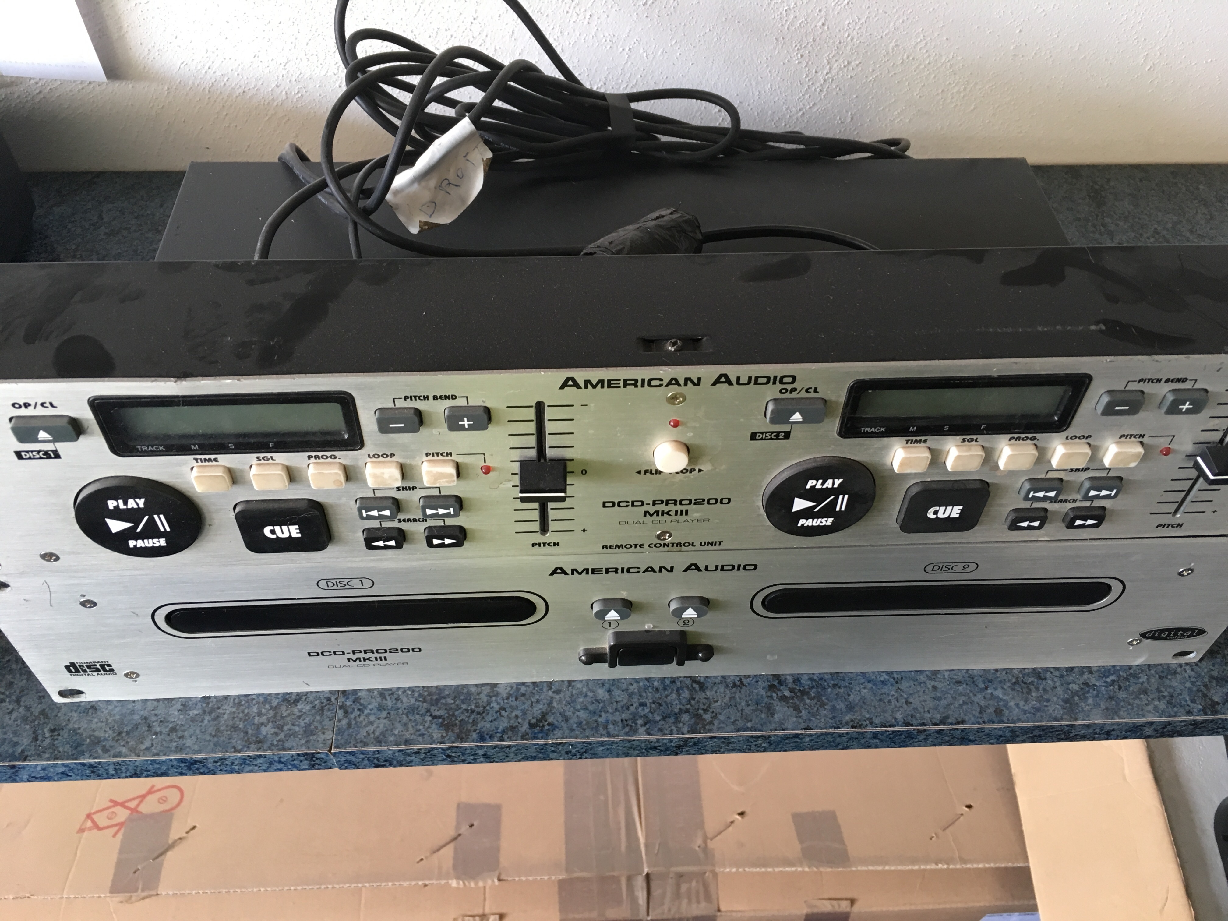 DCD-Pro200 - ADJ (American DJ) DCD-Pro200 - Audiofanzine