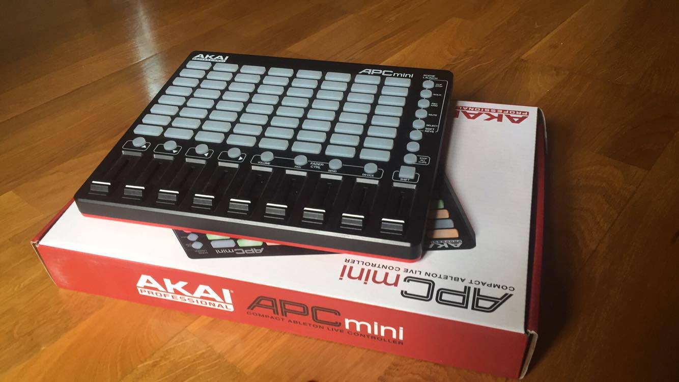 APC MINI - Akai APC Mini - Audiofanzine