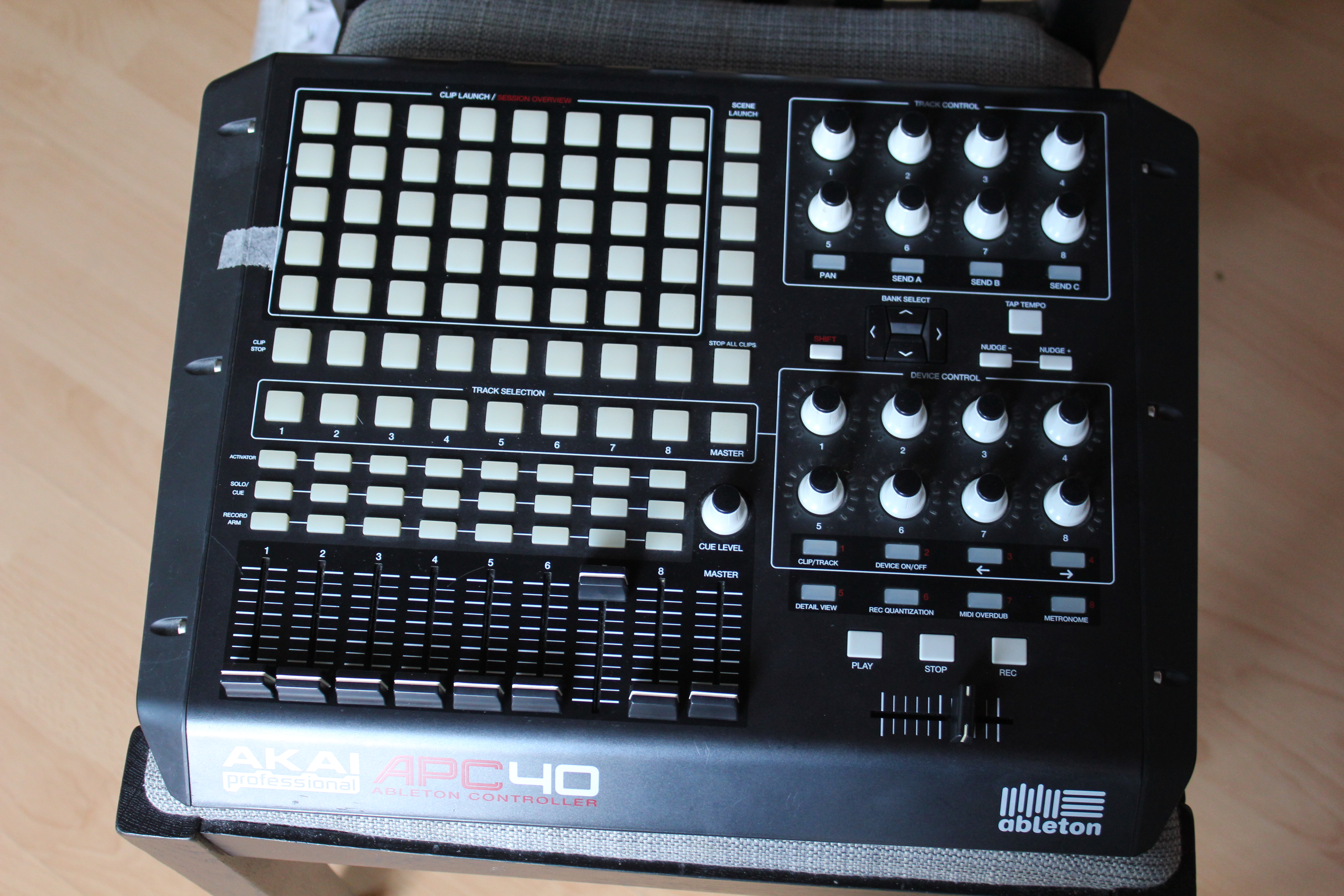 APC40 - Akai APC40 - Audiofanzine