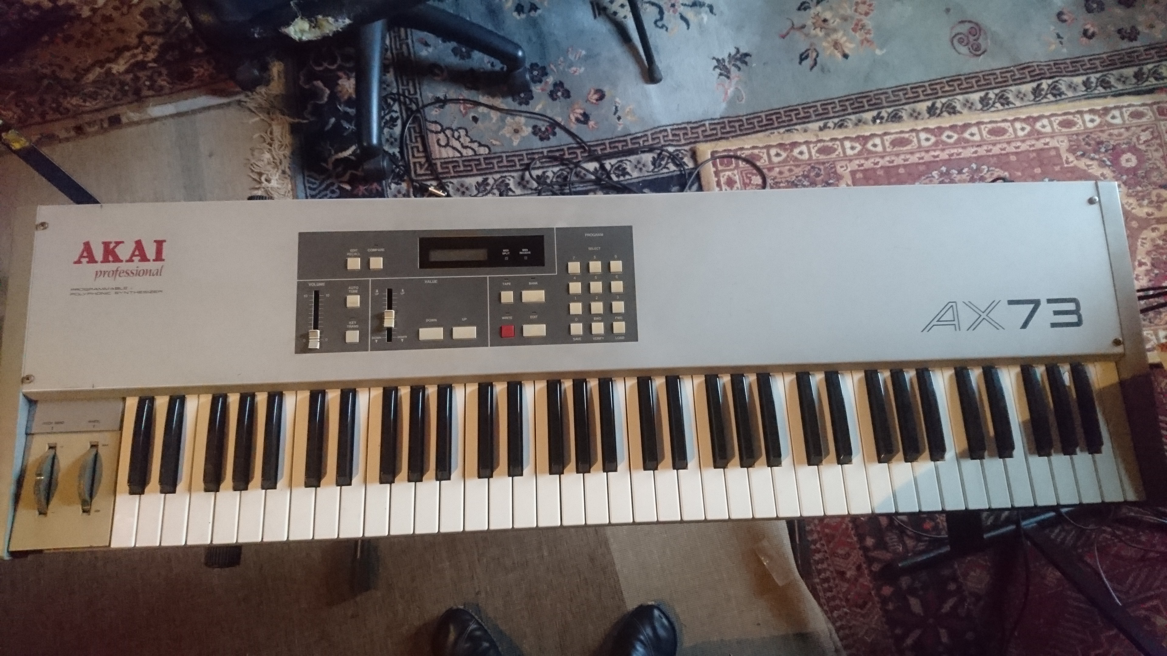 AX73 - Akai AX73 - Audiofanzine