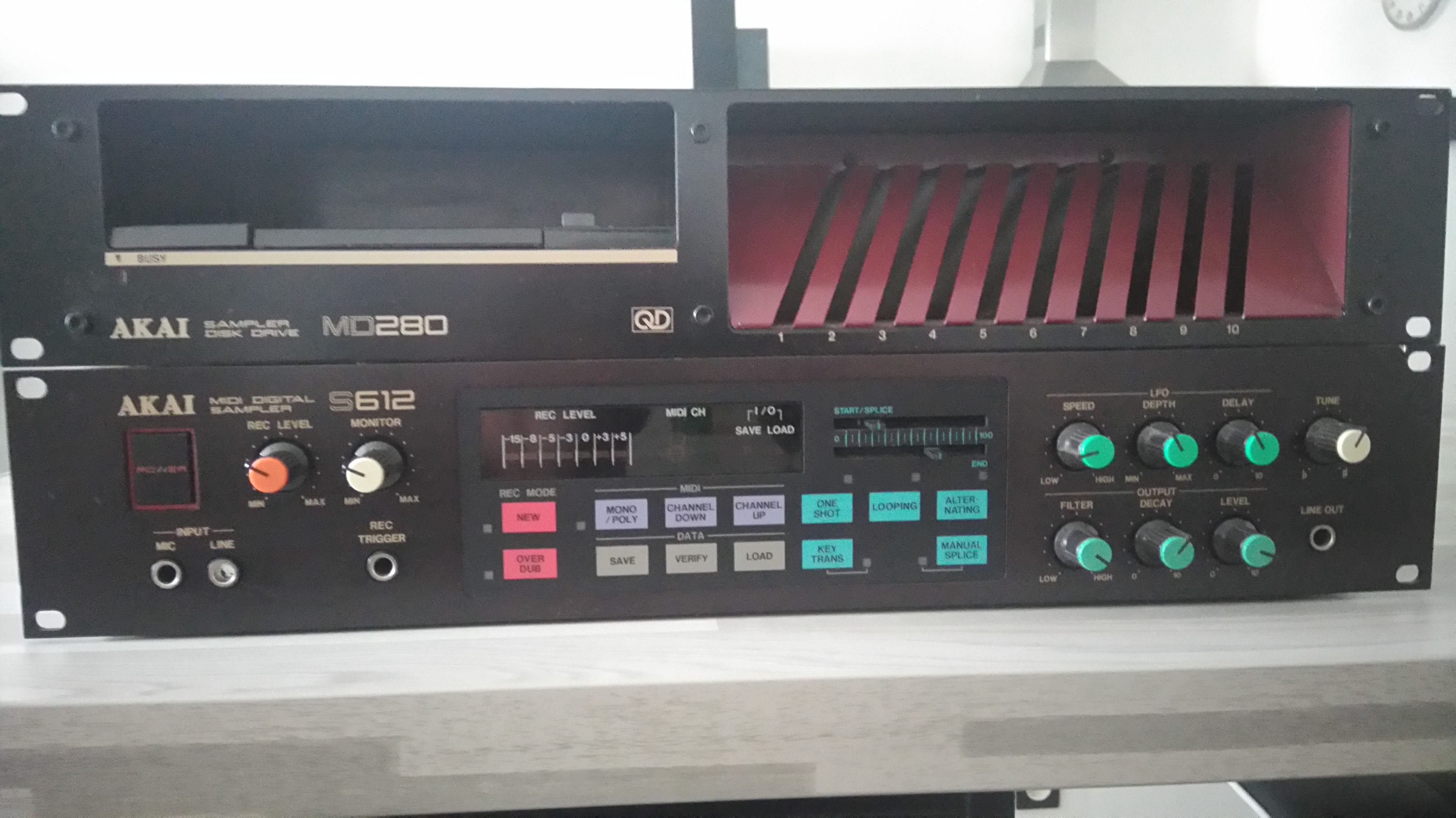 MD-280 - Akai MD-280 - Audiofanzine