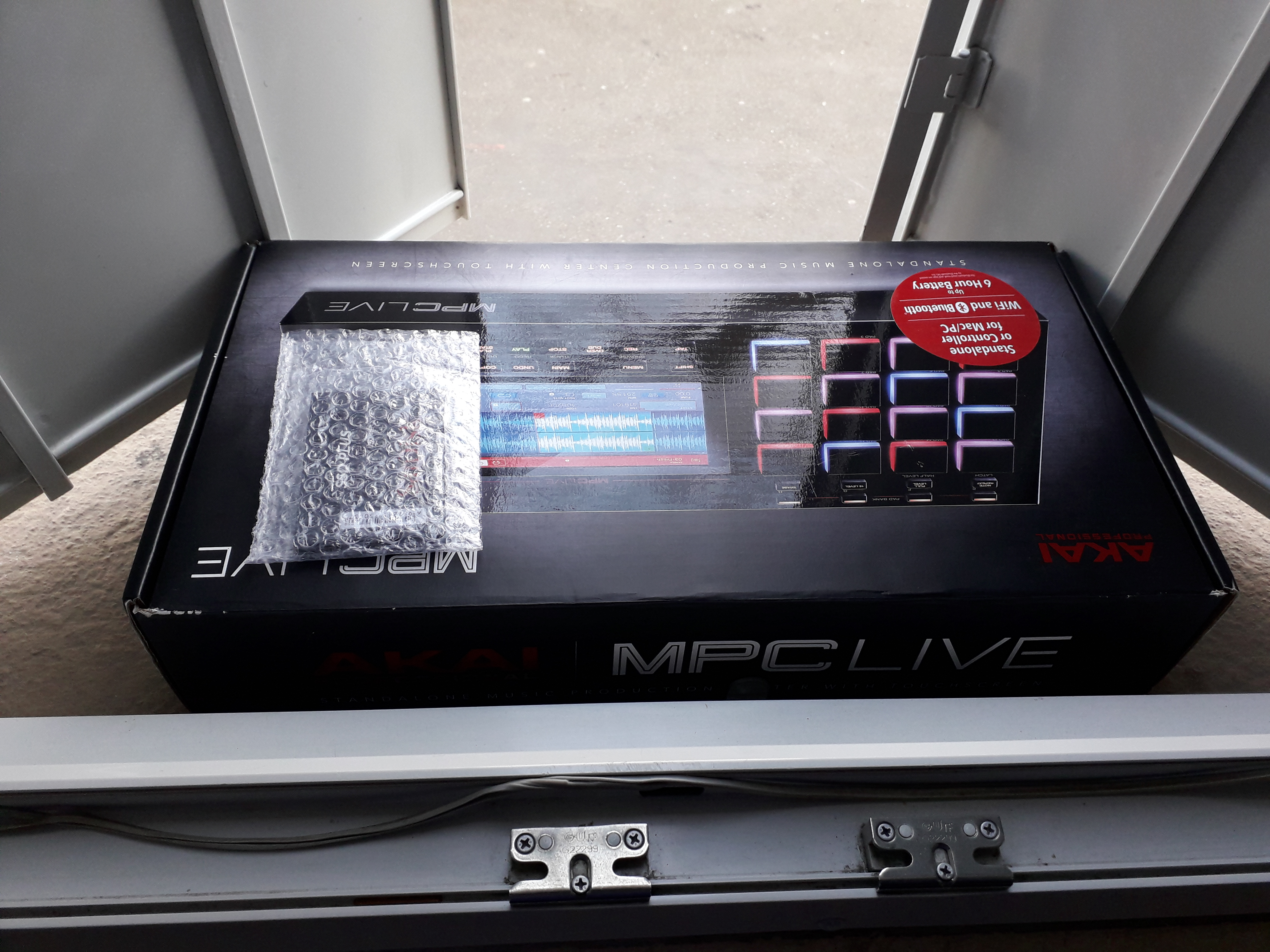 MPC LIVE - Akai MPC Live - Audiofanzine