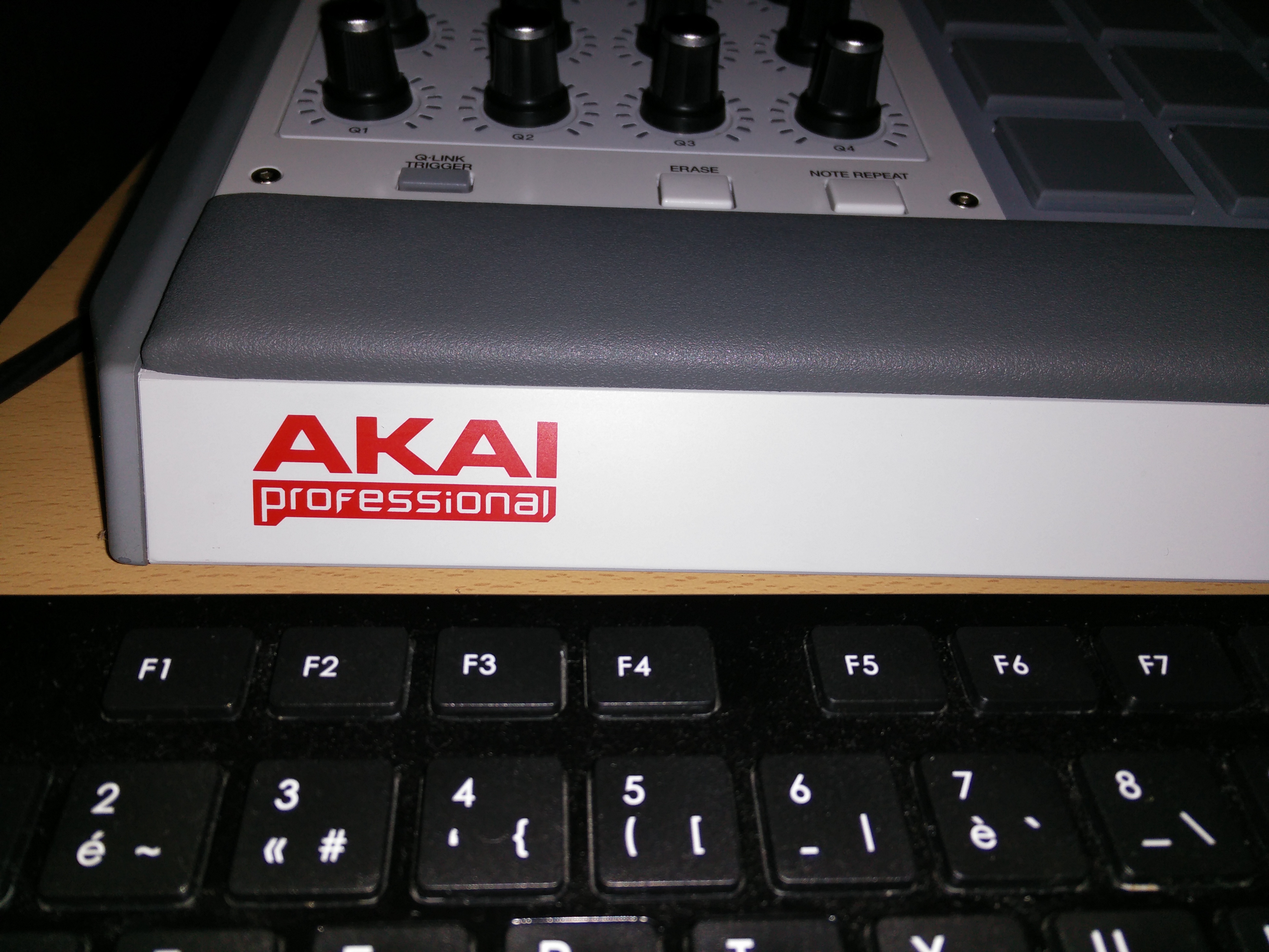 MPC RENAISSANCE - Akai MPC Renaissance - Audiofanzine