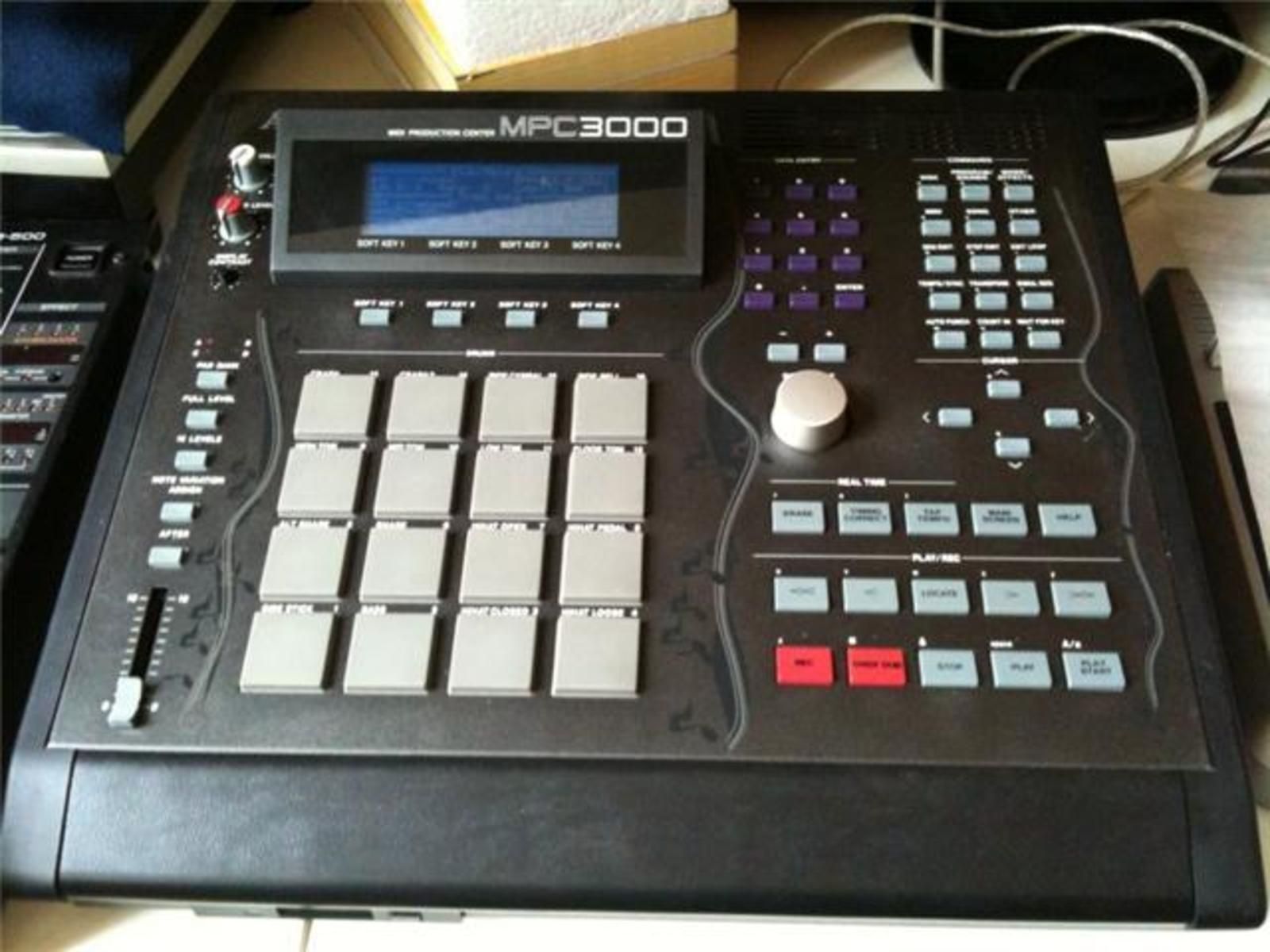Akai MPC3000 Limited Edition image (#15687) - Audiofanzine