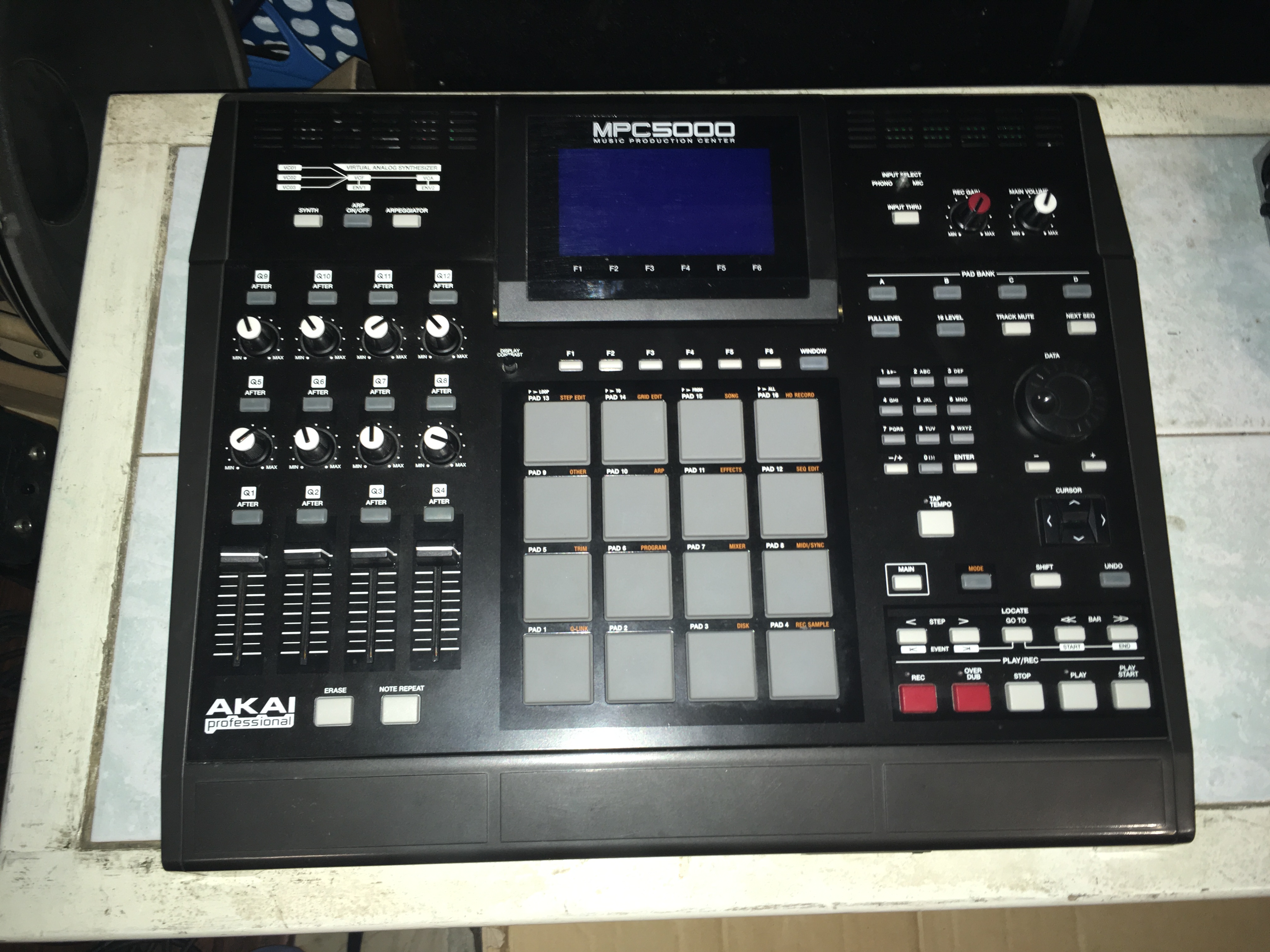 Akai MPC5000 image (#1659790) - Audiofanzine