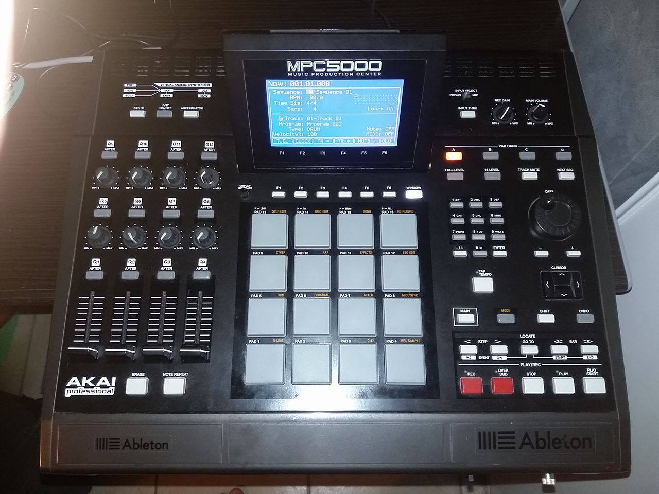Akai MPC5000 image (#1692676) - Audiofanzine