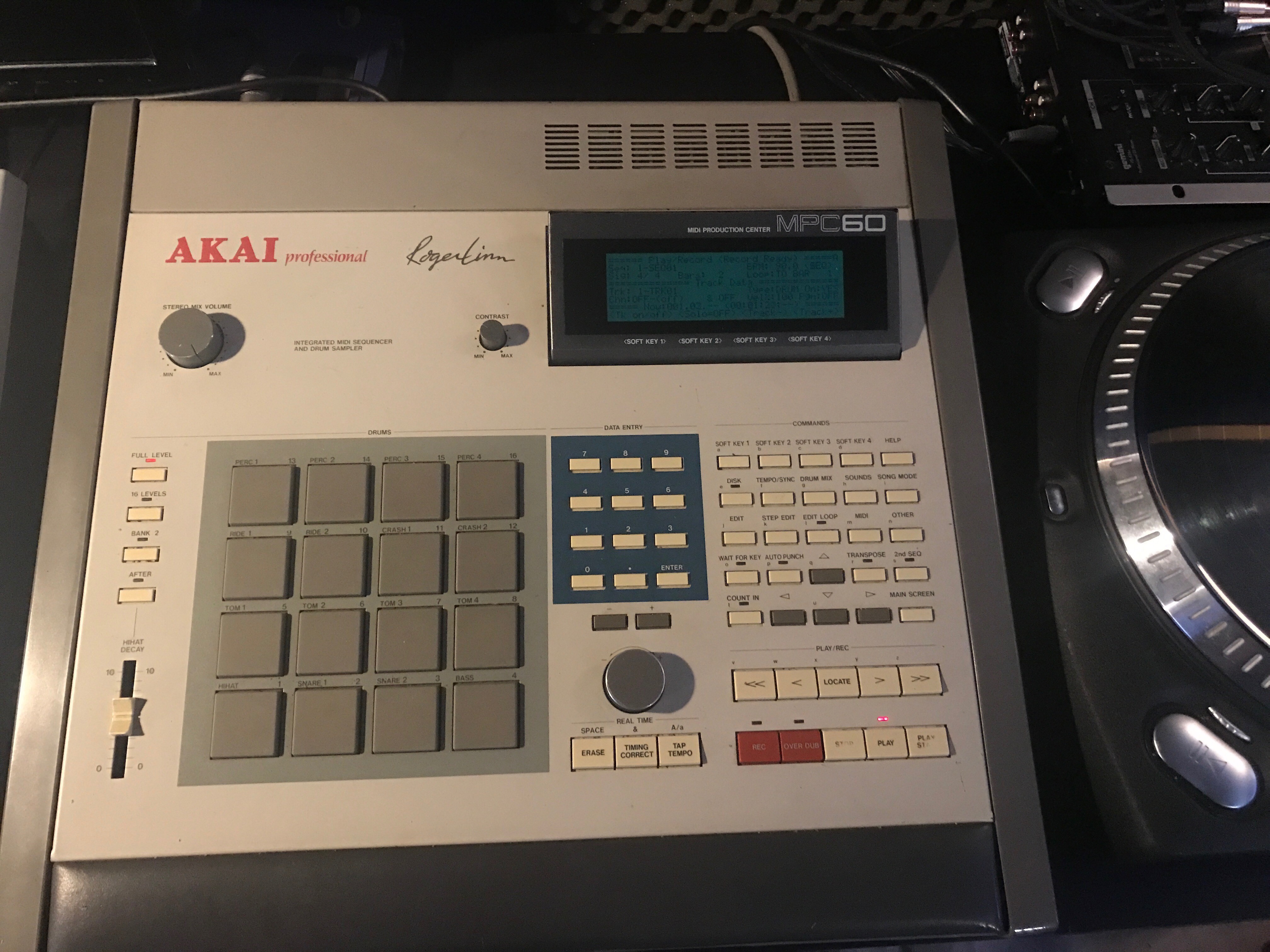 MPC60 - Akai MPC60 - Audiofanzine