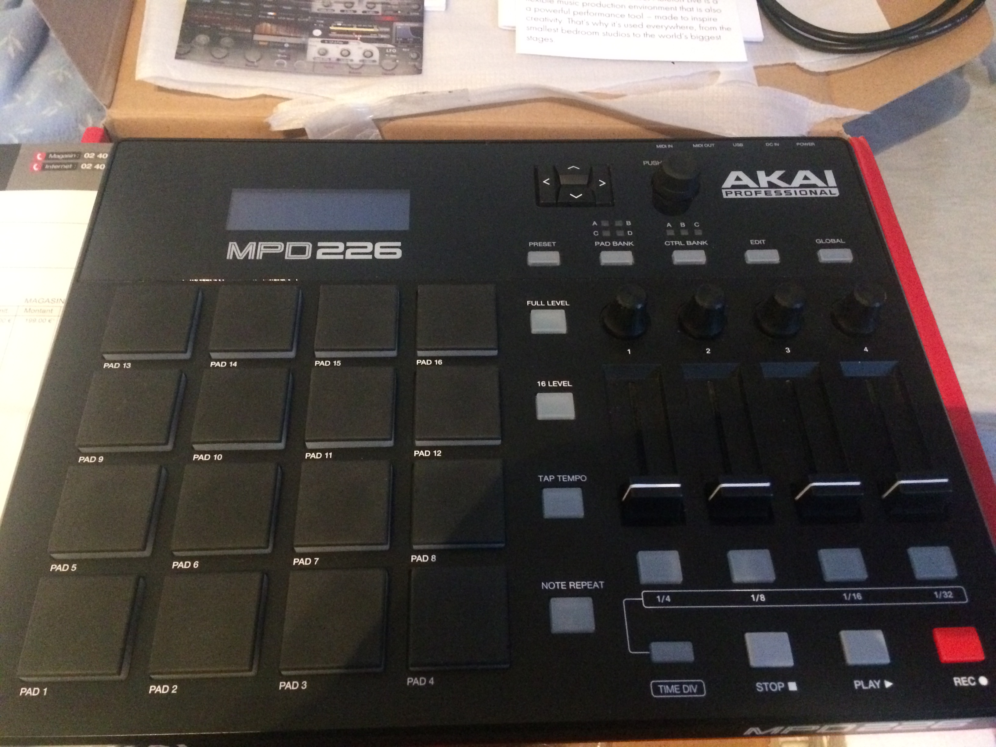 MPD226 - Akai MPD226 - Audiofanzine