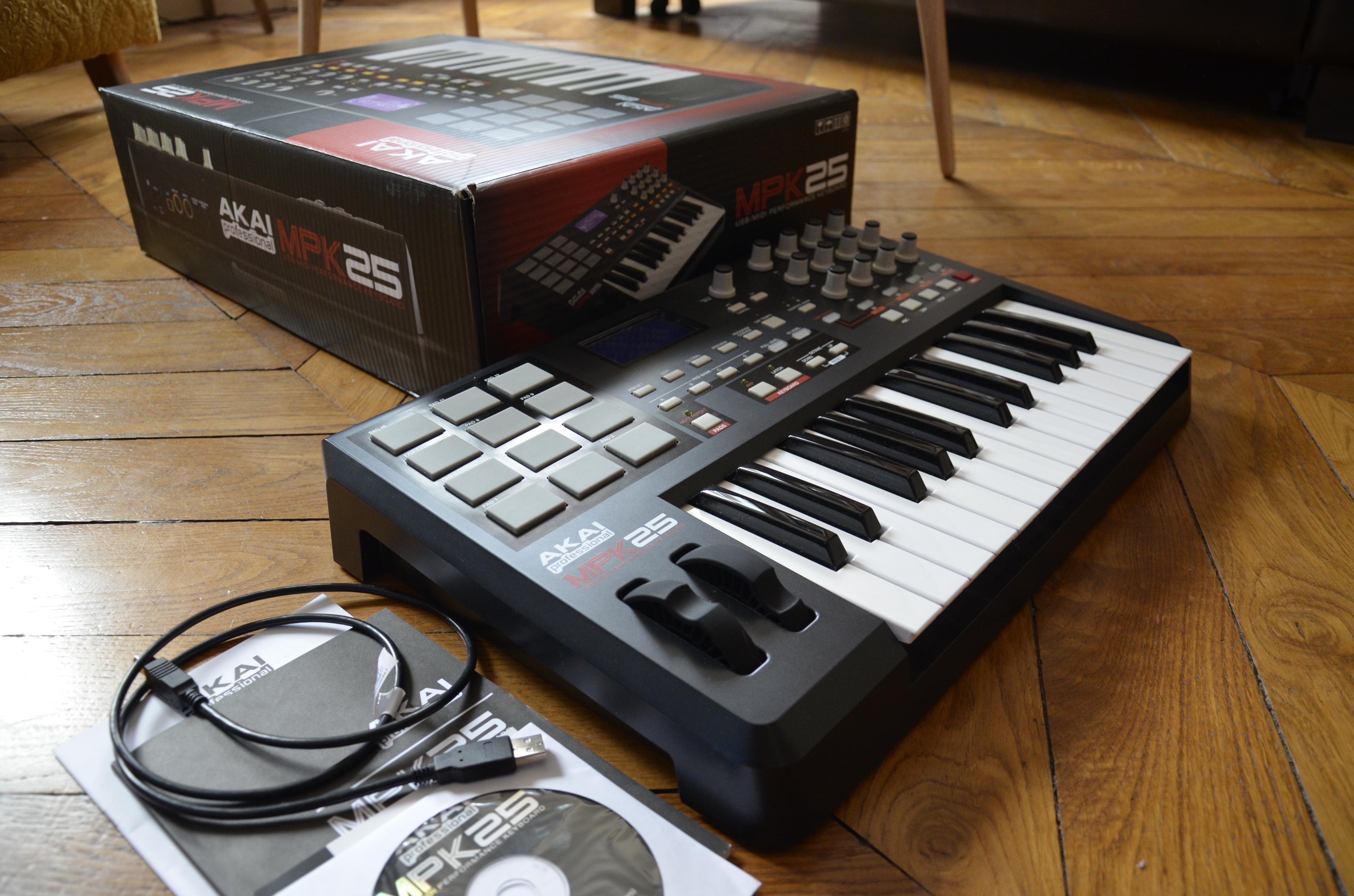 Photo Akai MPK25 : Akai MPK25 (44635) (#628389) - Audiofanzine