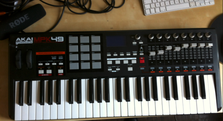 MPK49 - Akai MPK49 - Audiofanzine