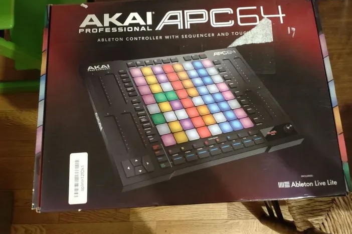 APC64 - Akai Professional APC64 - Audiofanzine