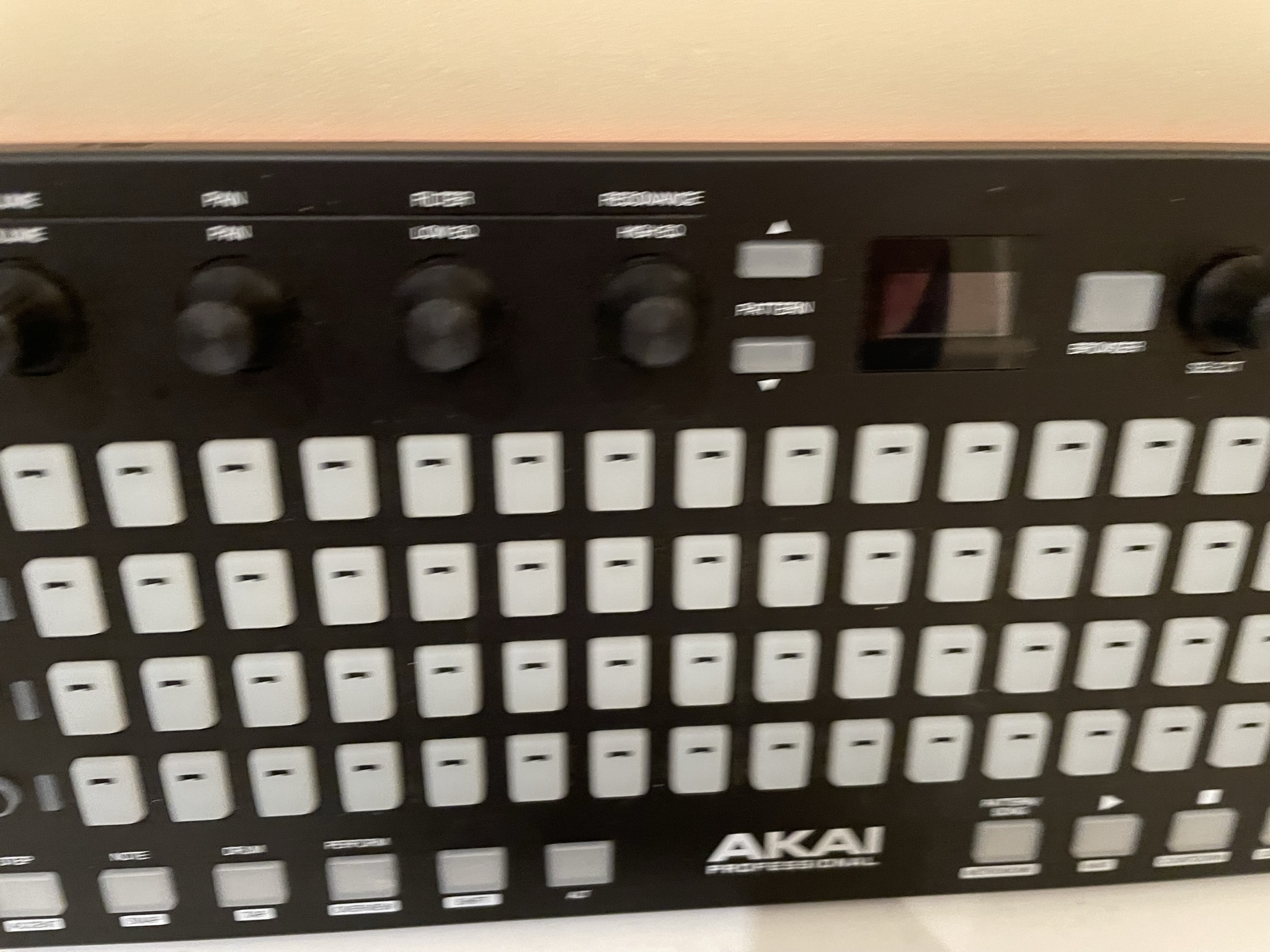 Fire - Akai Professional Fire - Audiofanzine