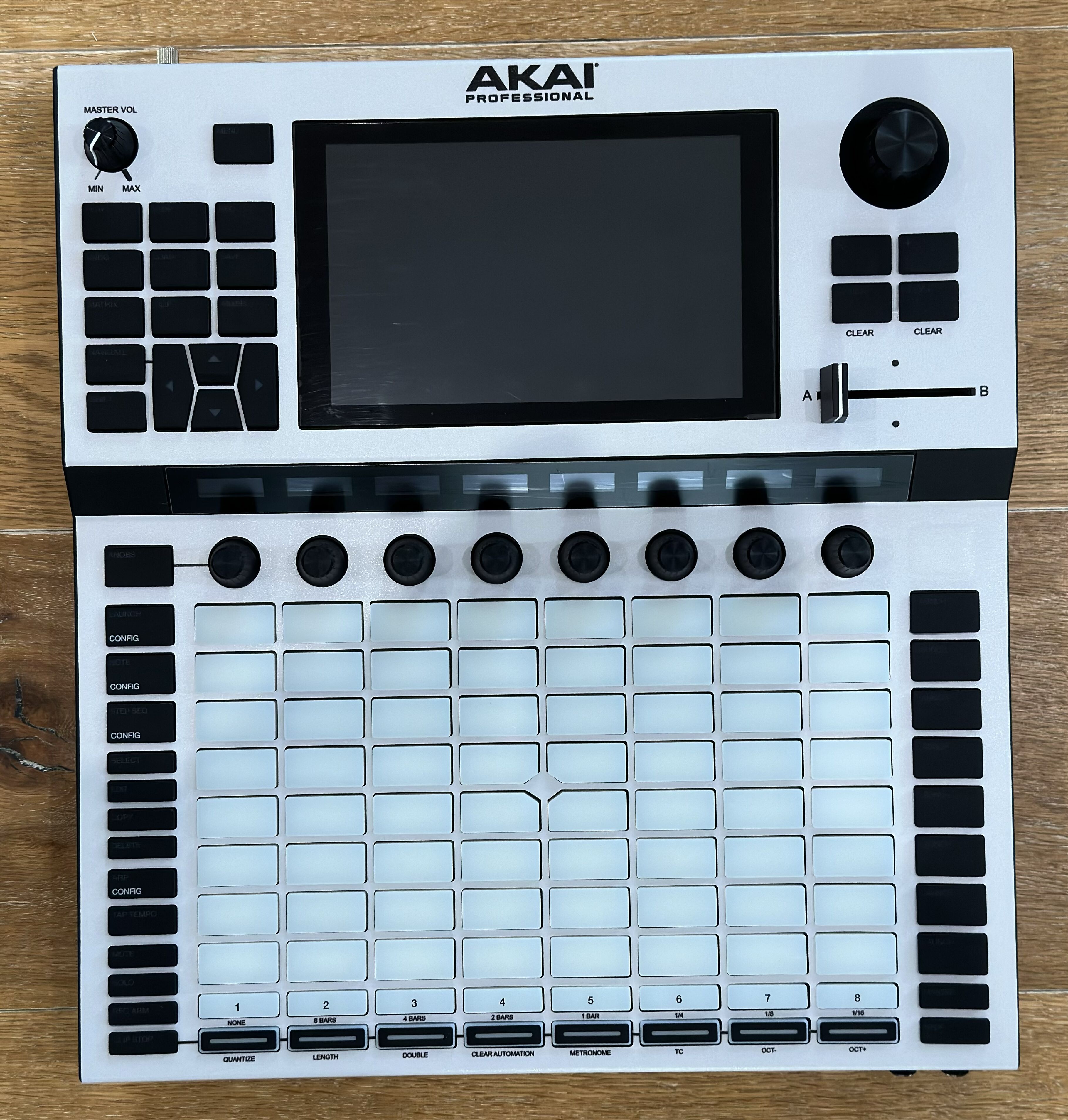 Force - Akai Professional Force - Audiofanzine