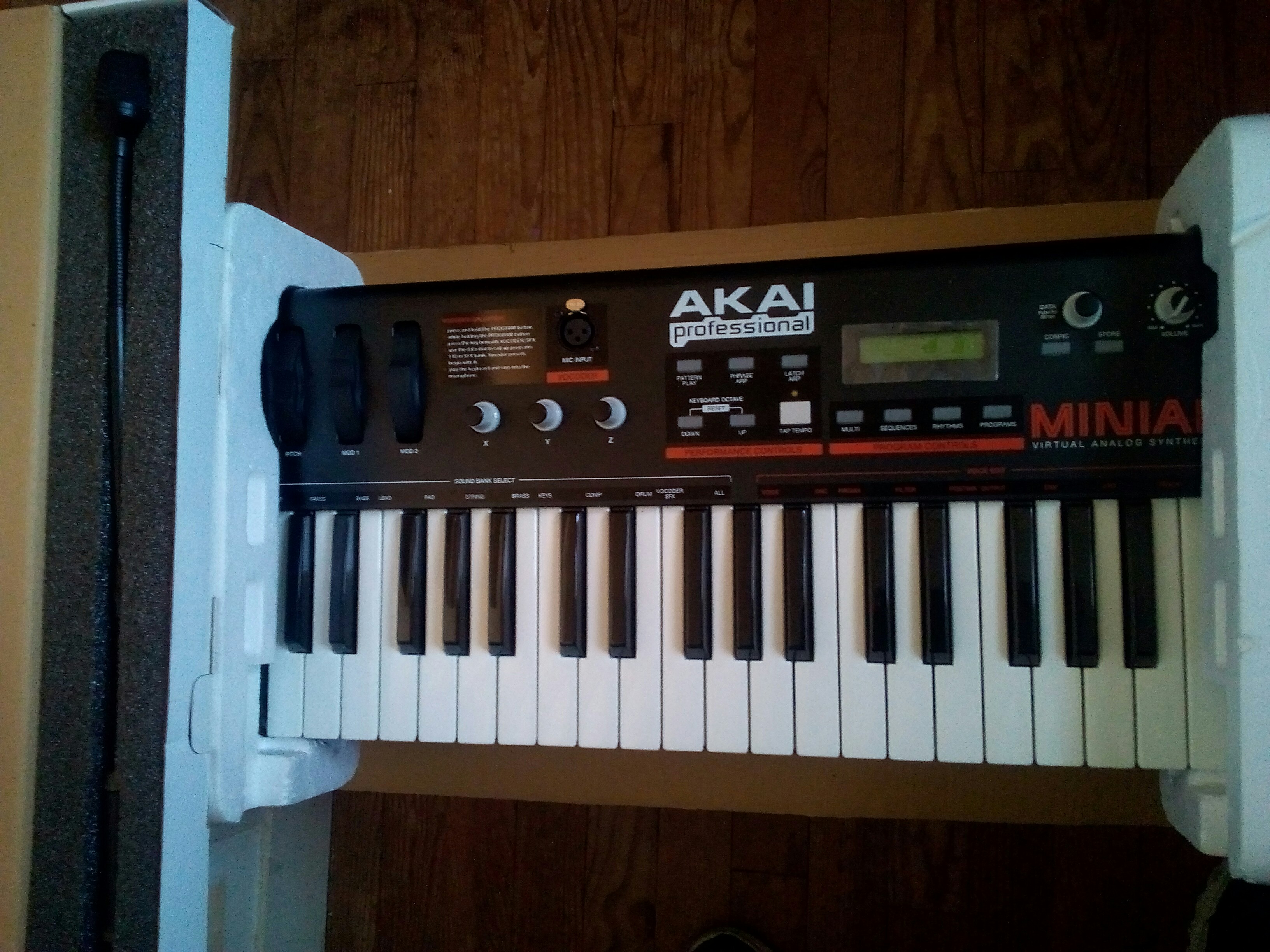 Miniak - Akai Professional Miniak - Audiofanzine