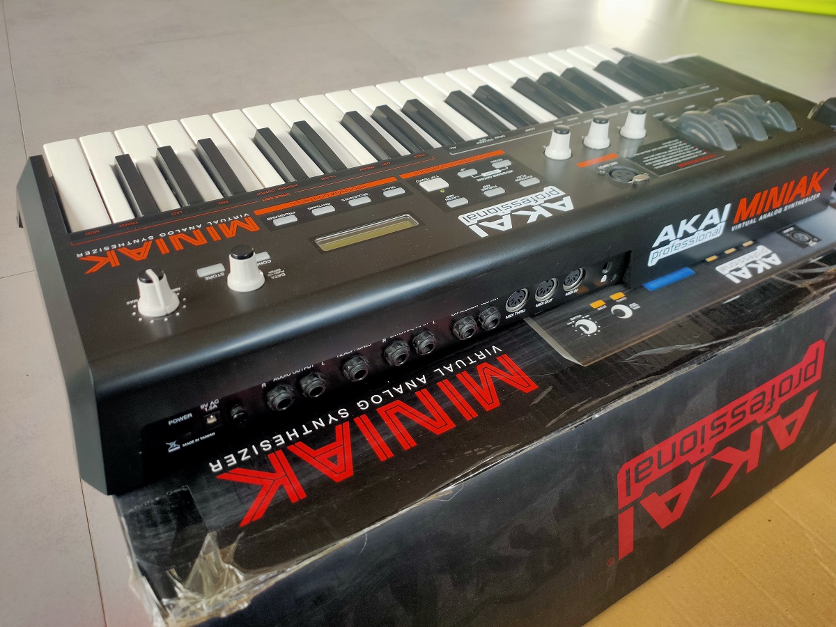 Miniak - Akai Professional Miniak - Audiofanzine