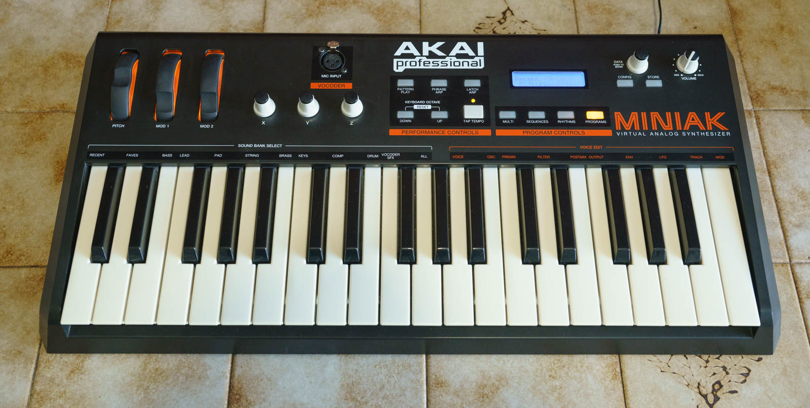 Miniak - Akai Professional Miniak - Audiofanzine