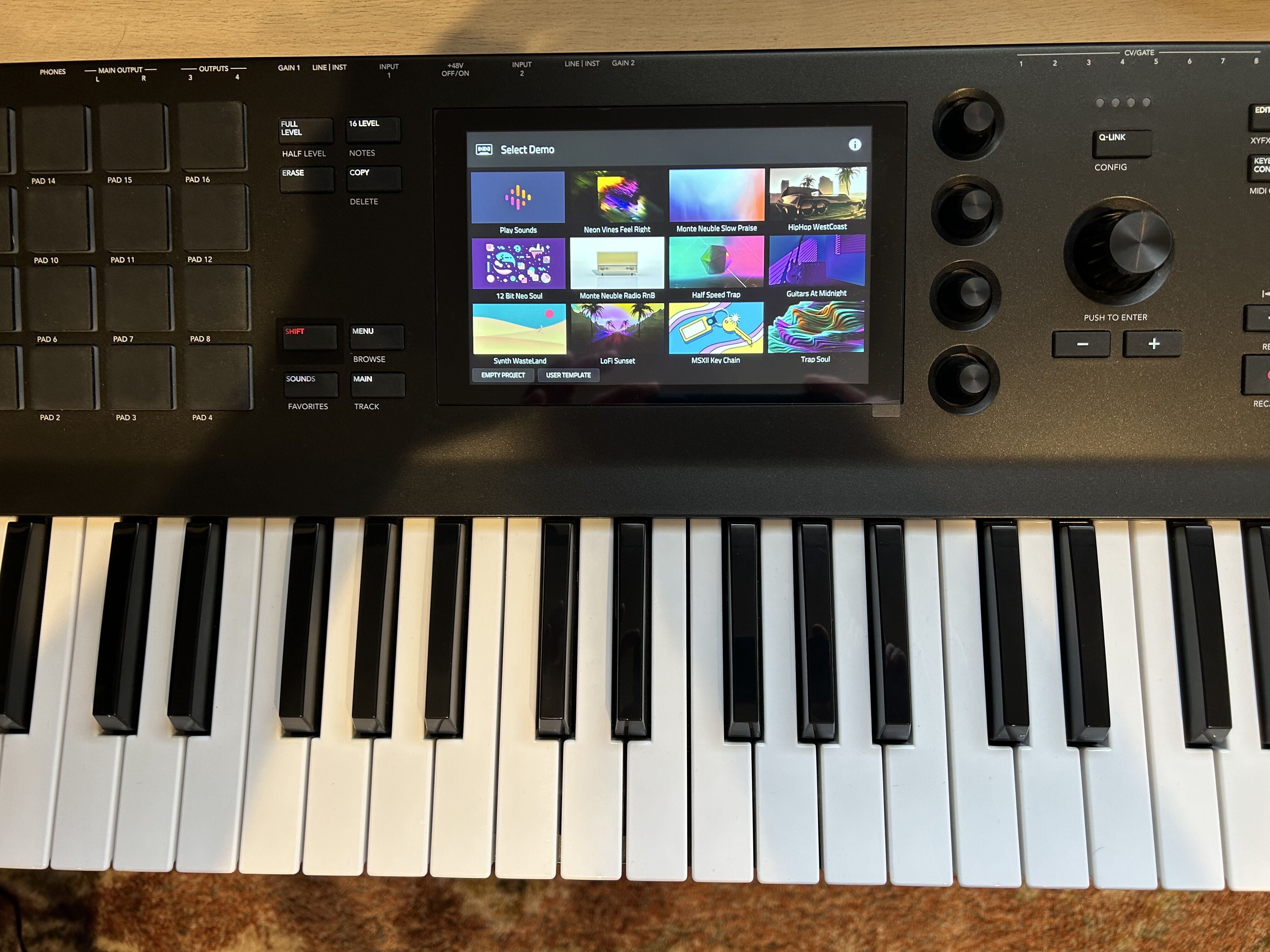 MPC Key 61 - Akai Professional MPC Key 61 - Audiofanzine