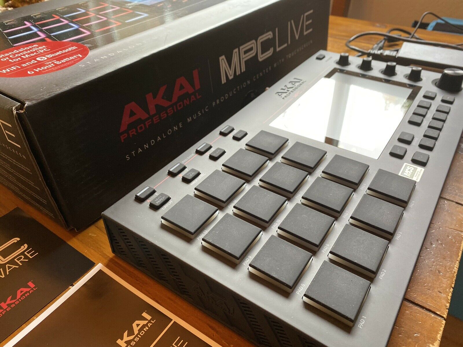 MPC Live - Akai Professional MPC Live - Audiofanzine