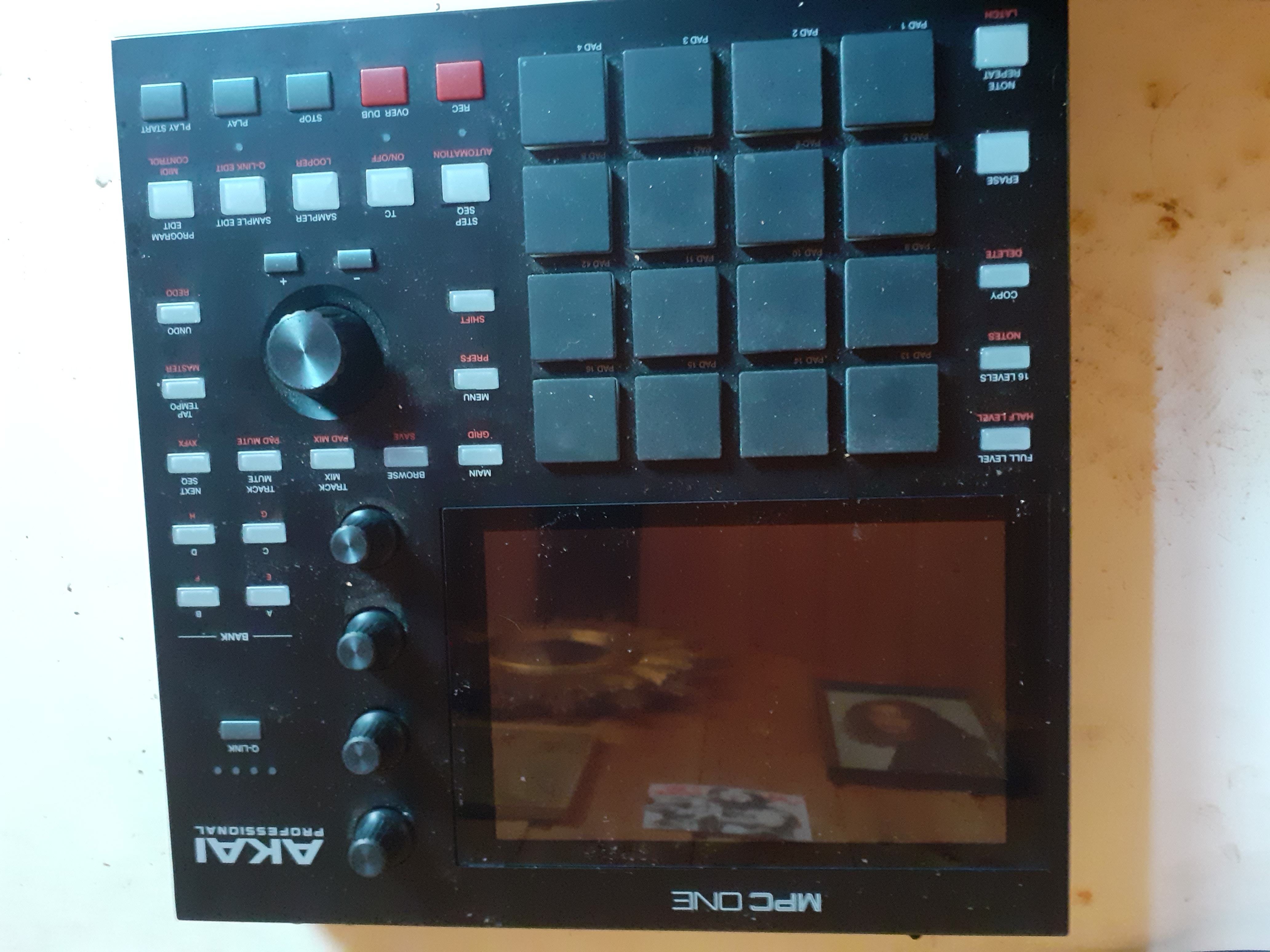 MPC One - Akai Professional MPC One - Audiofanzine