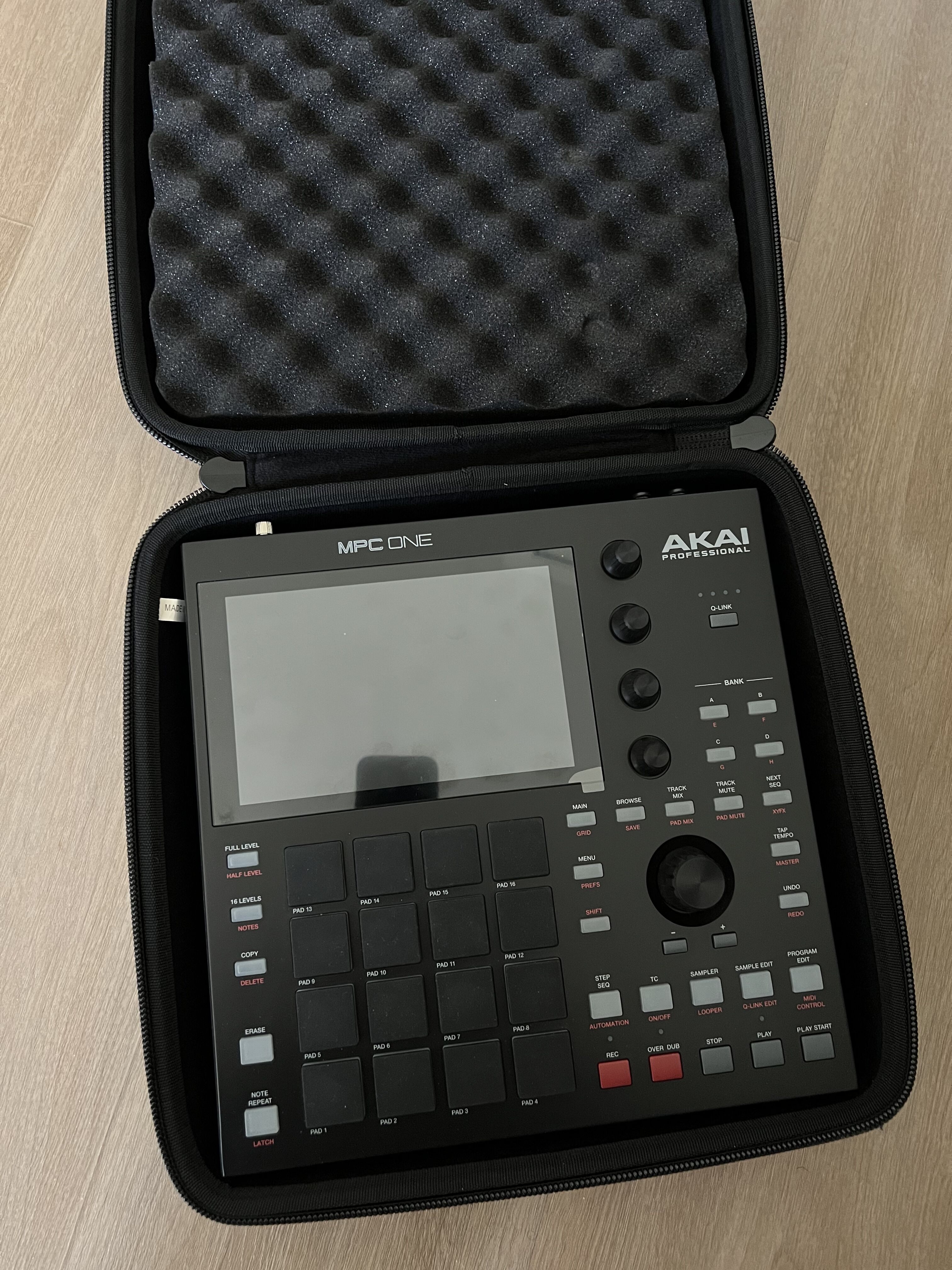 MPC One - Akai Professional MPC One - Audiofanzine