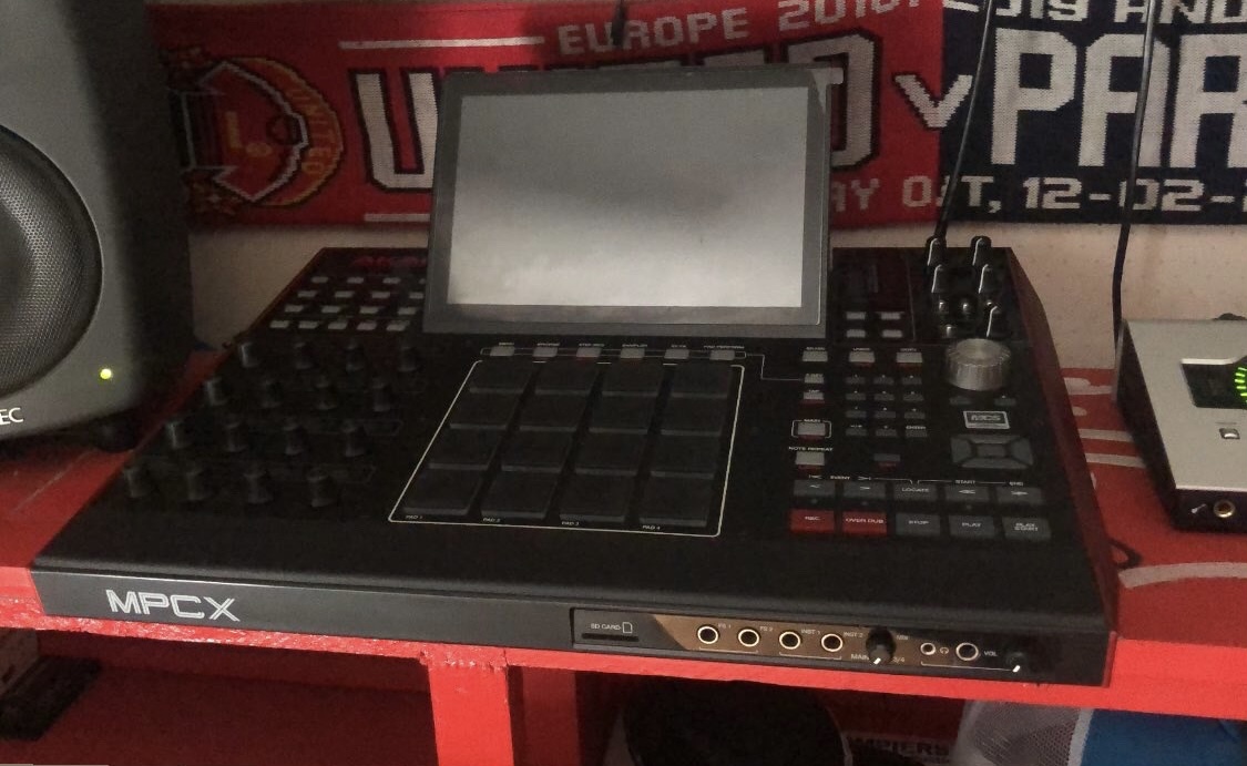 MPC X - Akai Professional MPC X - Audiofanzine