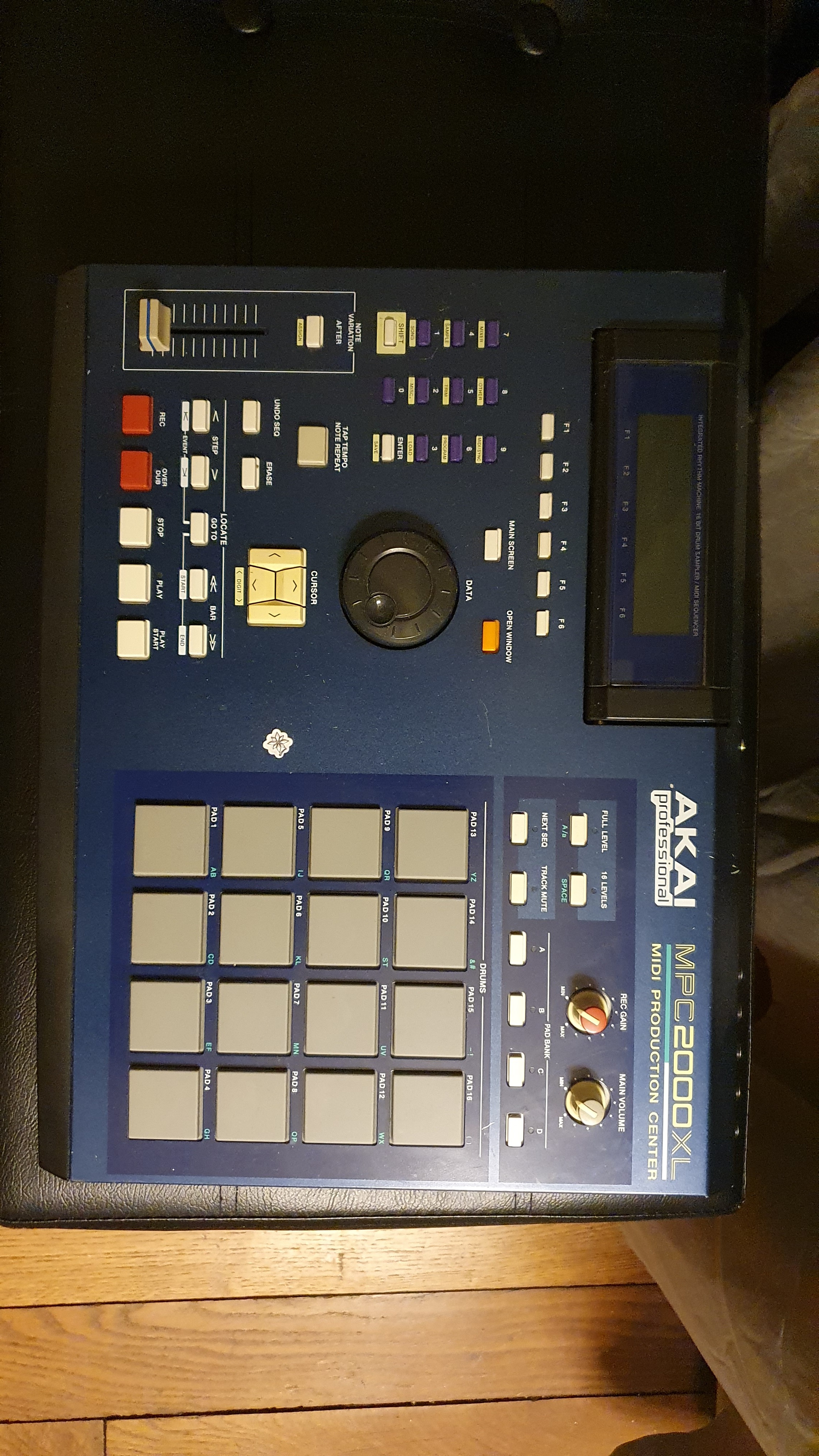 MPC2000XL MCD version - Akai Professional MPC2000XL MCD version ...
