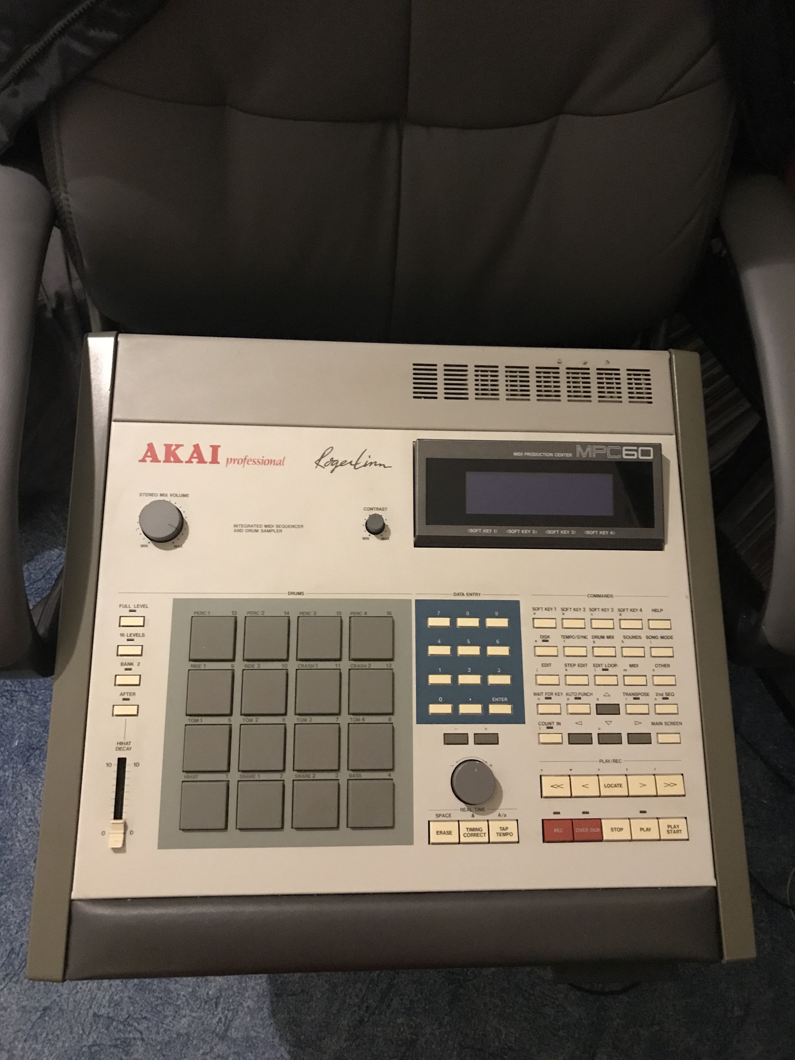 MPC60 - Akai Professional MPC60 - Audiofanzine