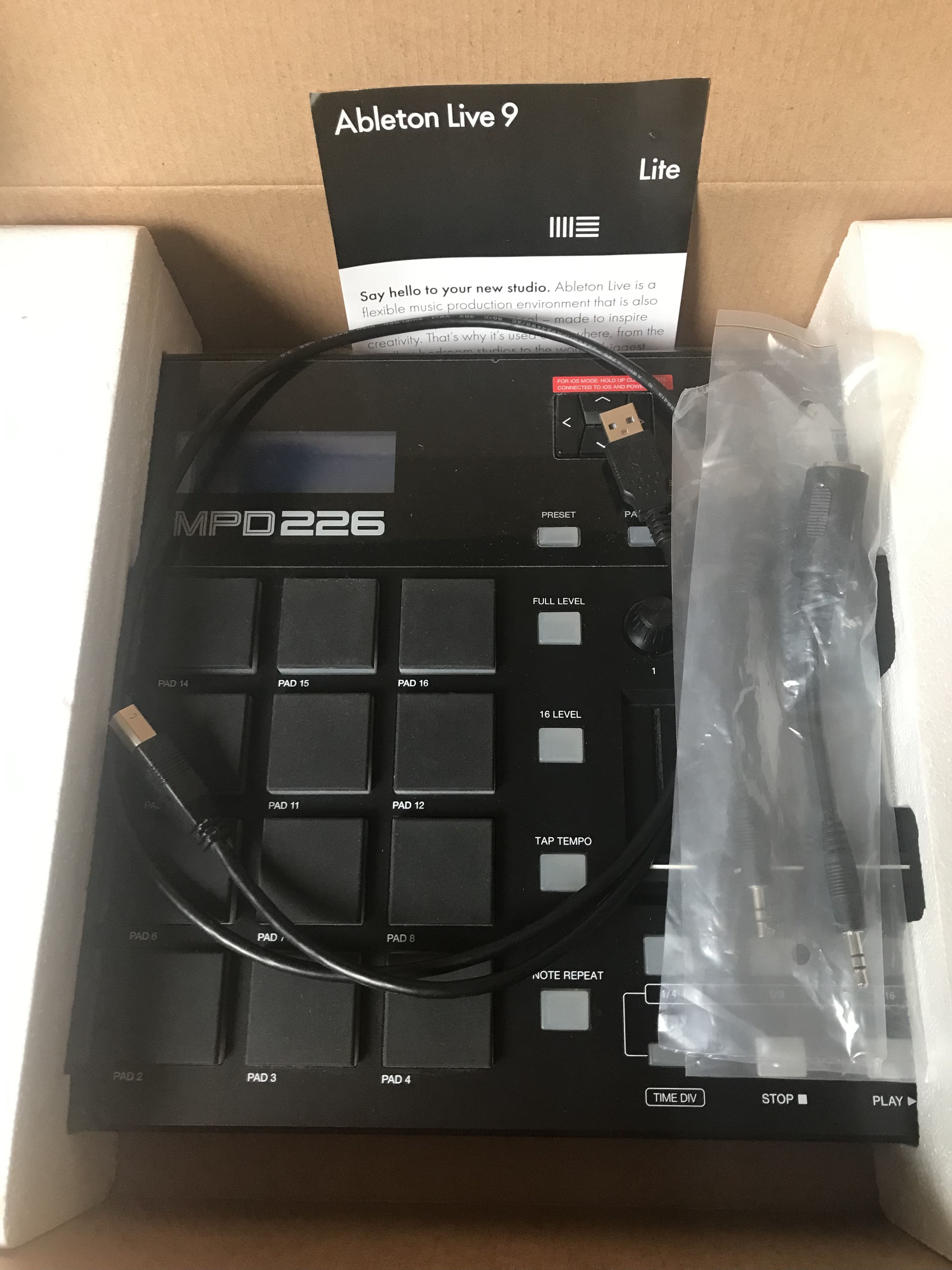 MPD226 - Akai Professional MPD226 - Audiofanzine