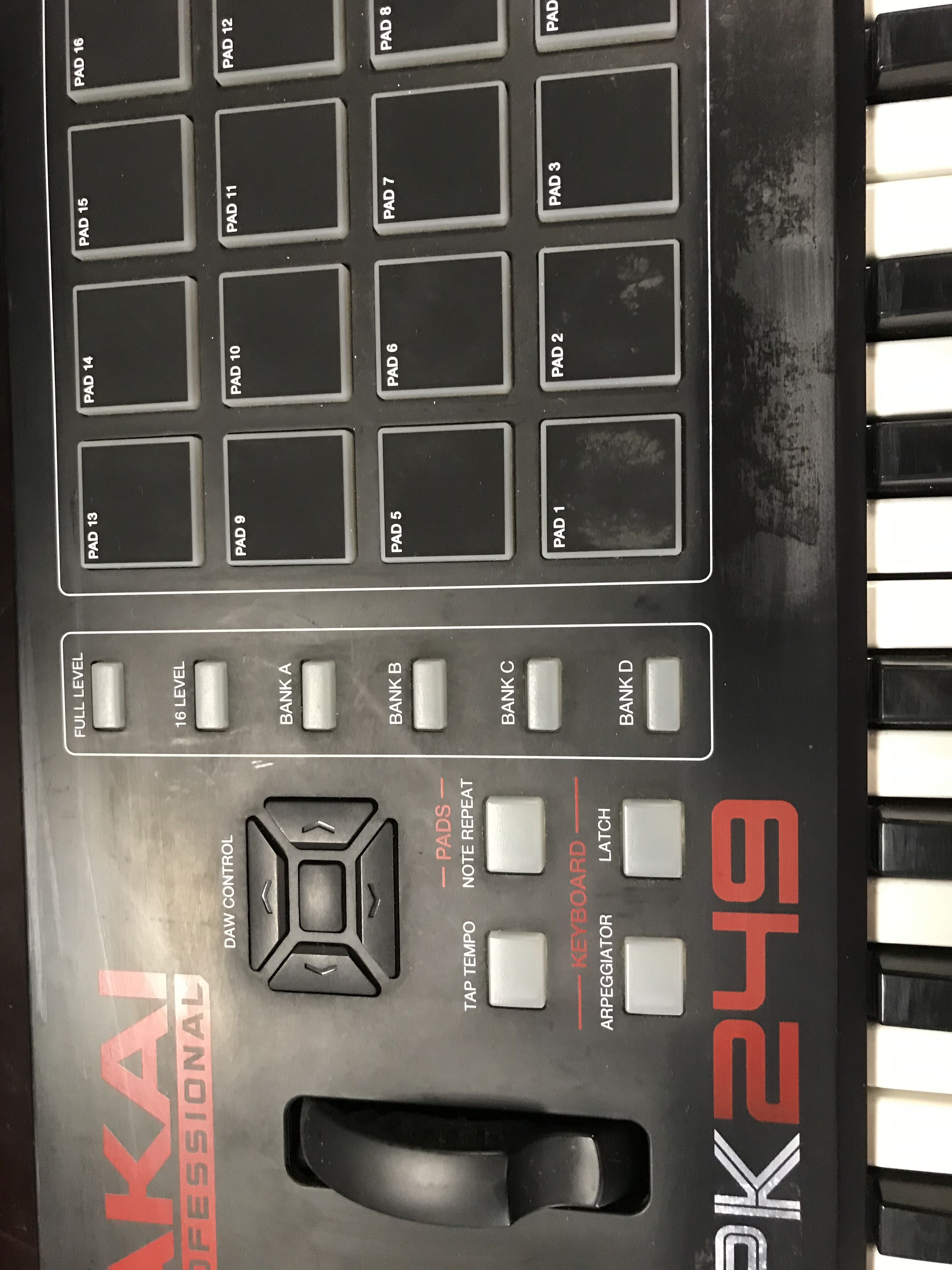 MPK249 - Akai Professional MPK249 - Audiofanzine