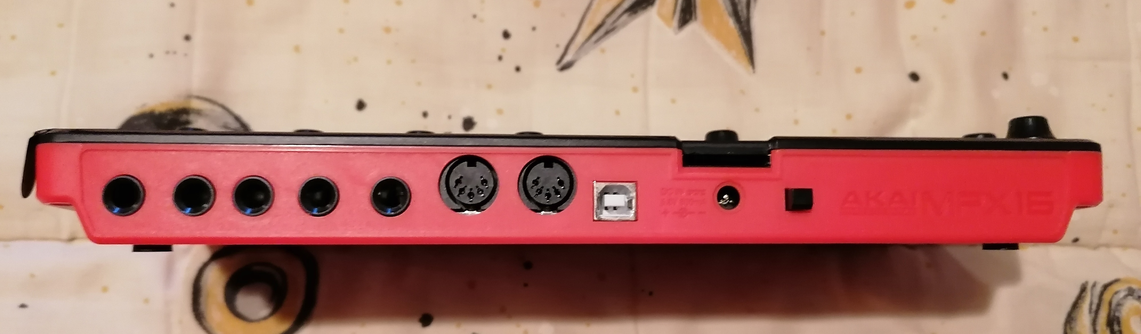 MPX16 - Akai Professional MPX16 - Audiofanzine