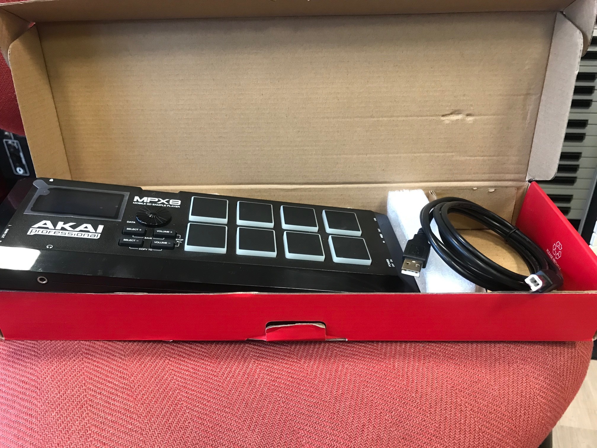 MPX8 - Akai Professional MPX8 - Audiofanzine