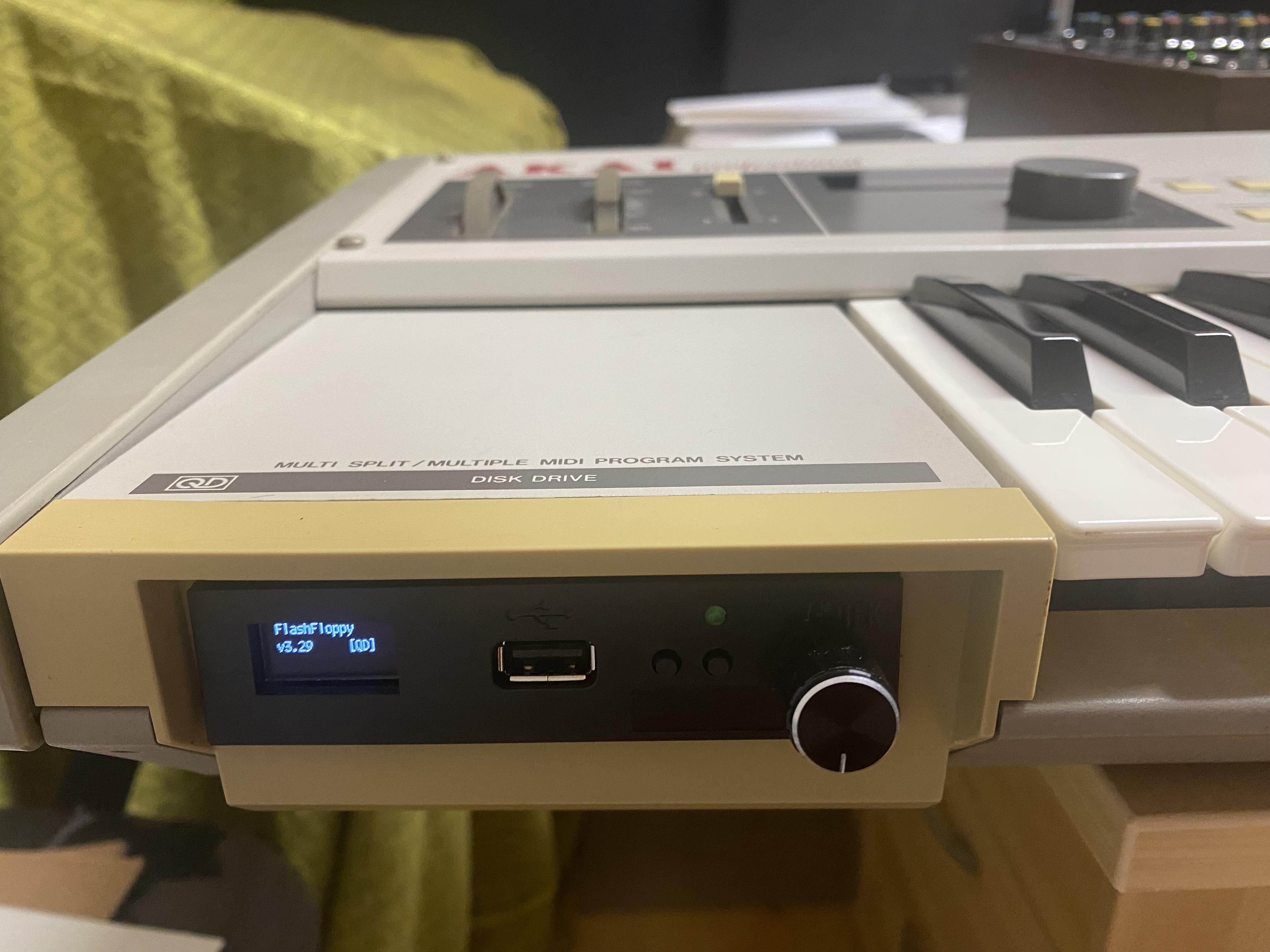 X7000 - Akai Professional X7000 - Audiofanzine